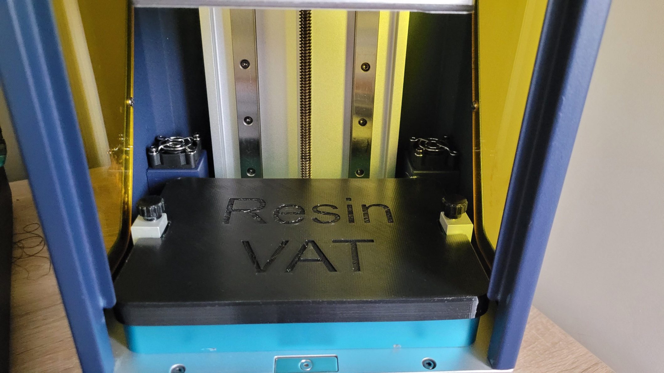Resin VAT Cover Anycubic Photon by Maxime | Download free STL model ...
