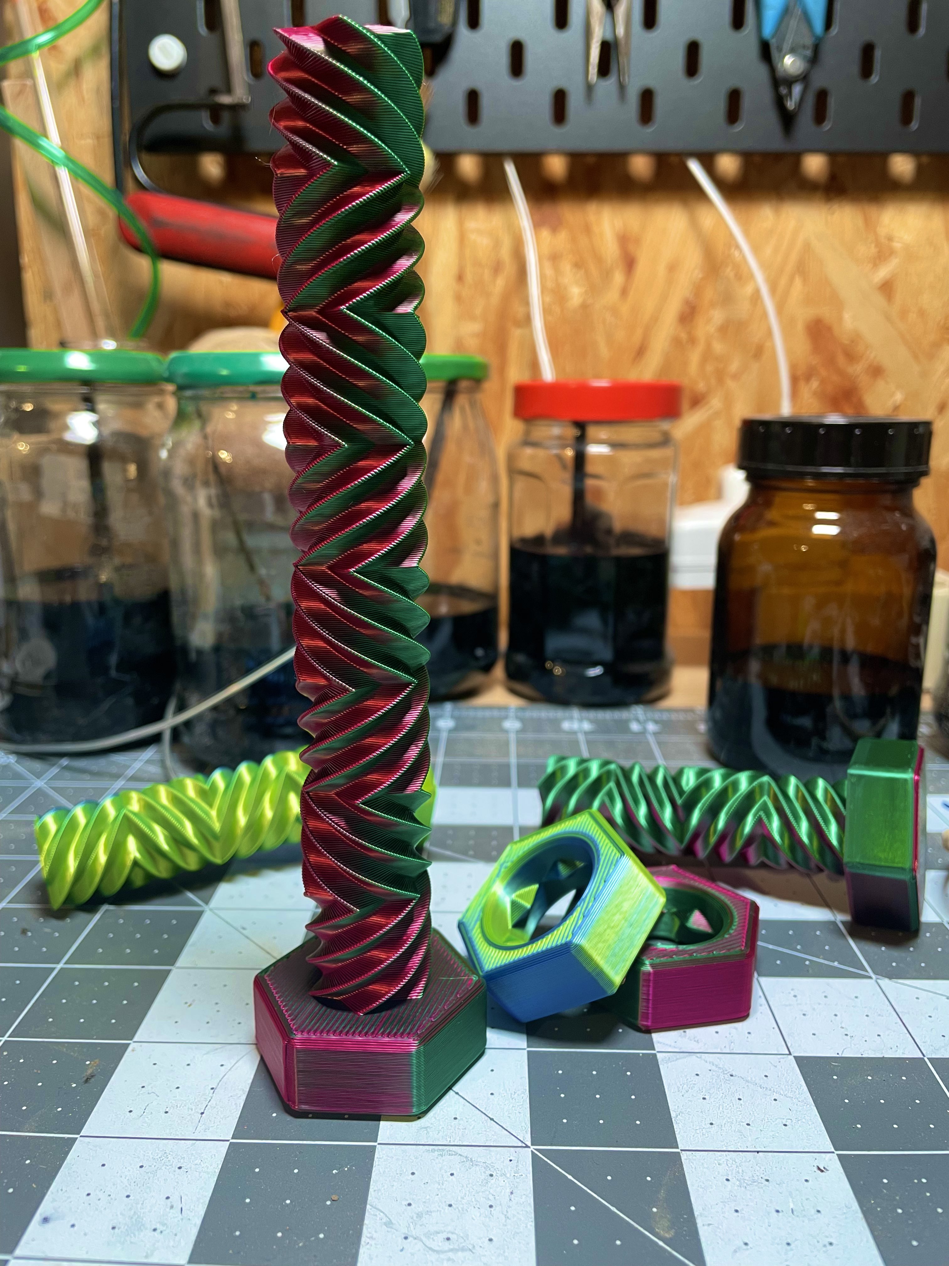 Two Way Bolt by Schnipp | Download free STL model | Printables.com