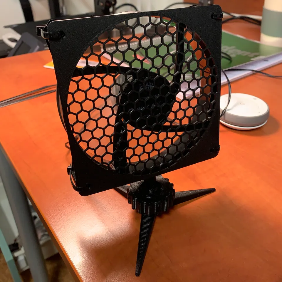 Desk Fan by s.mensak | Download free STL model | Printables.com