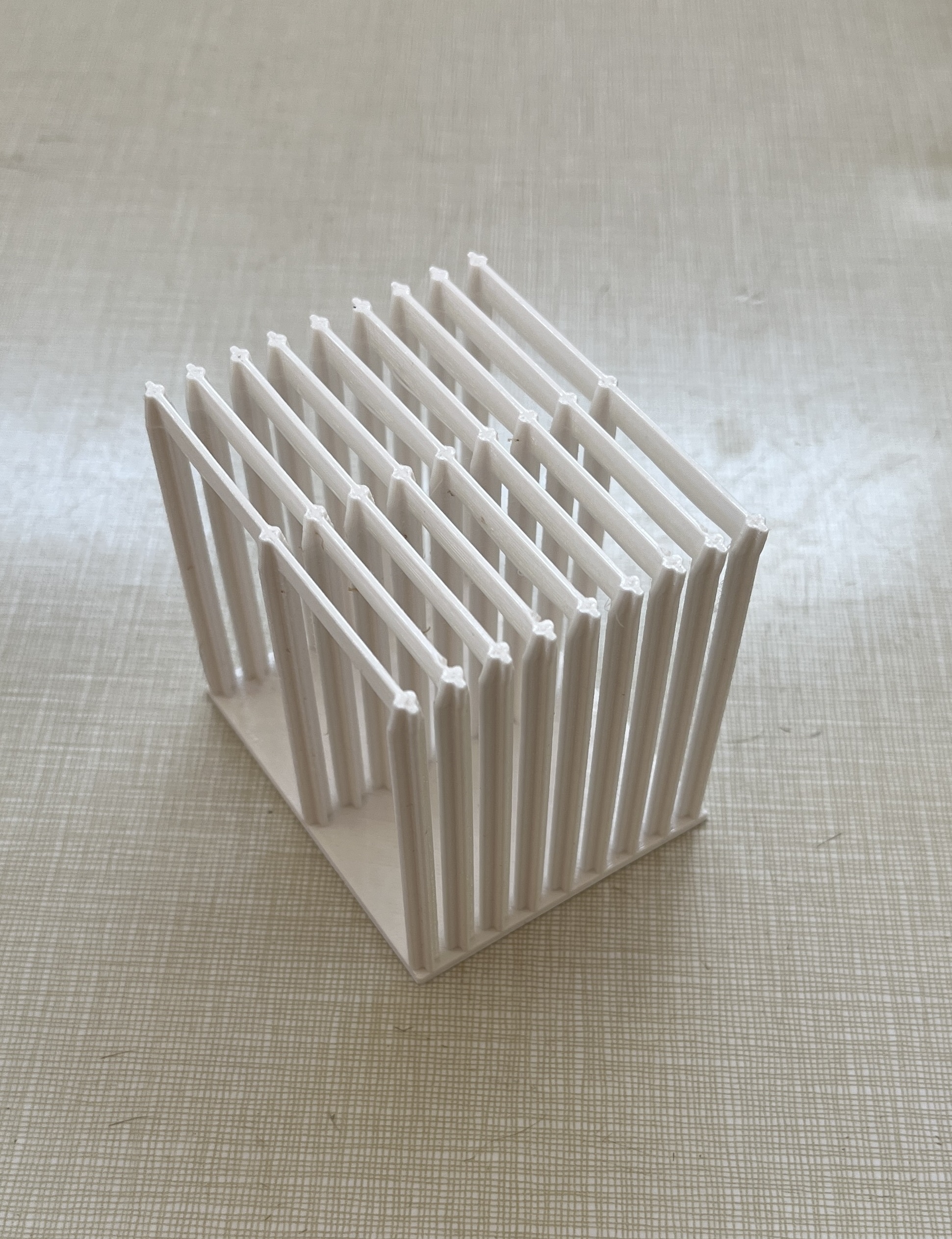 Arduino Breadboard Jumper Wire Organizer par Ira S | Téléchargez ...