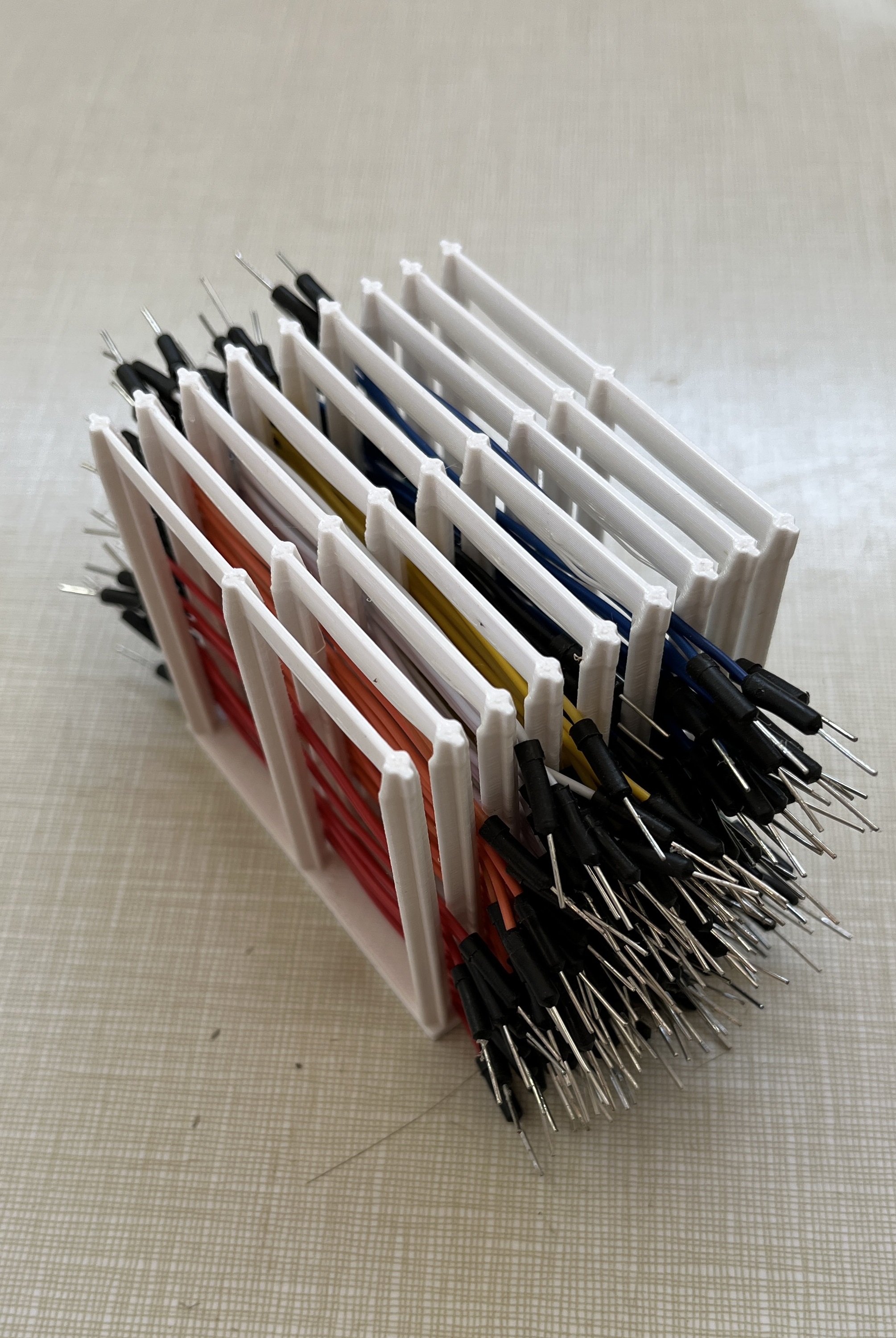 Arduino Breadboard Jumper Wire Organizer par Ira S | Téléchargez ...