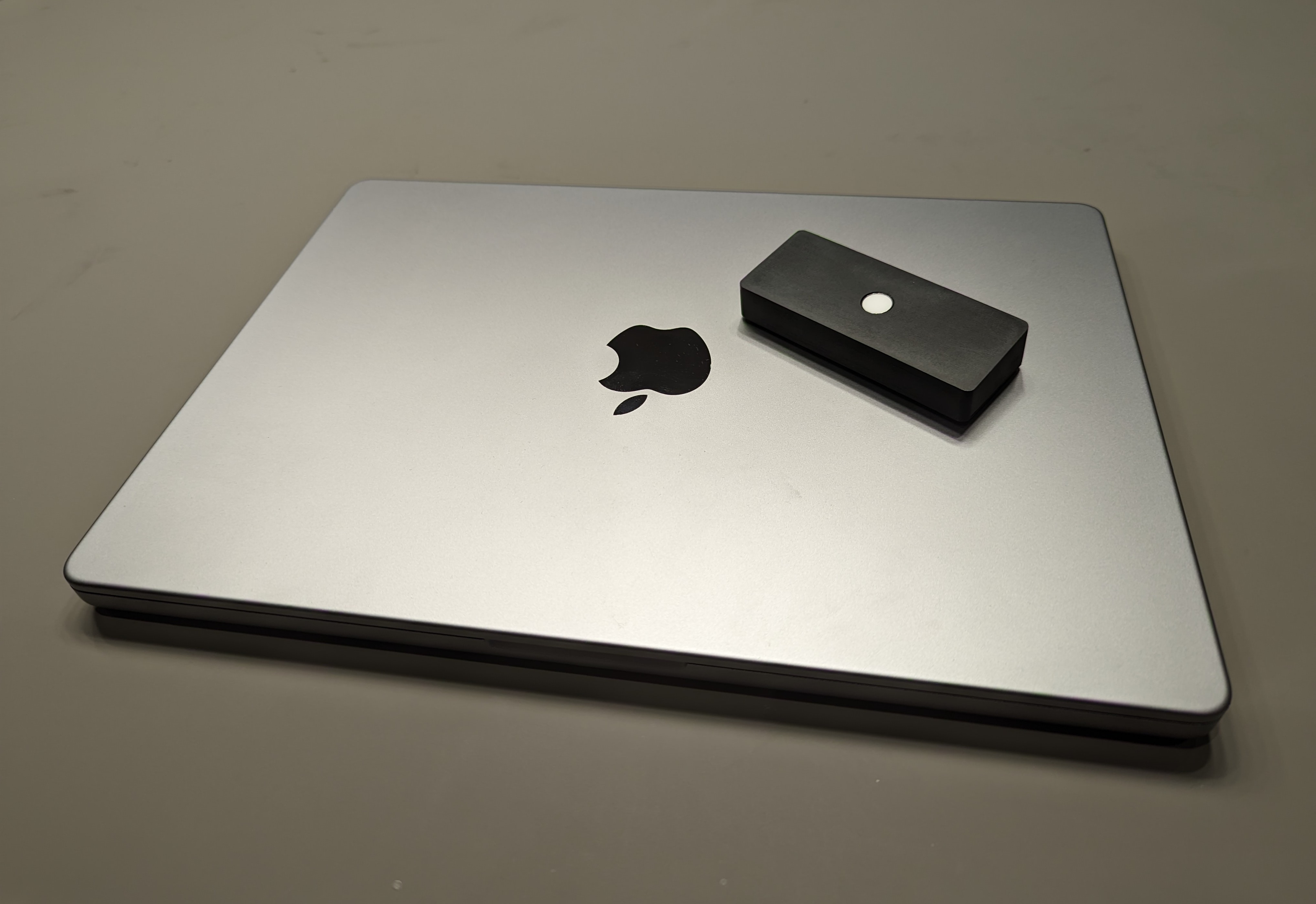 Clickable Touch ID Box (TKL board, wired) by Calvin | Download free STL ...