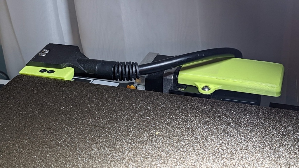 Ender 3 S1 heat bed cable 90° strain relief & deflector by ARCind ...