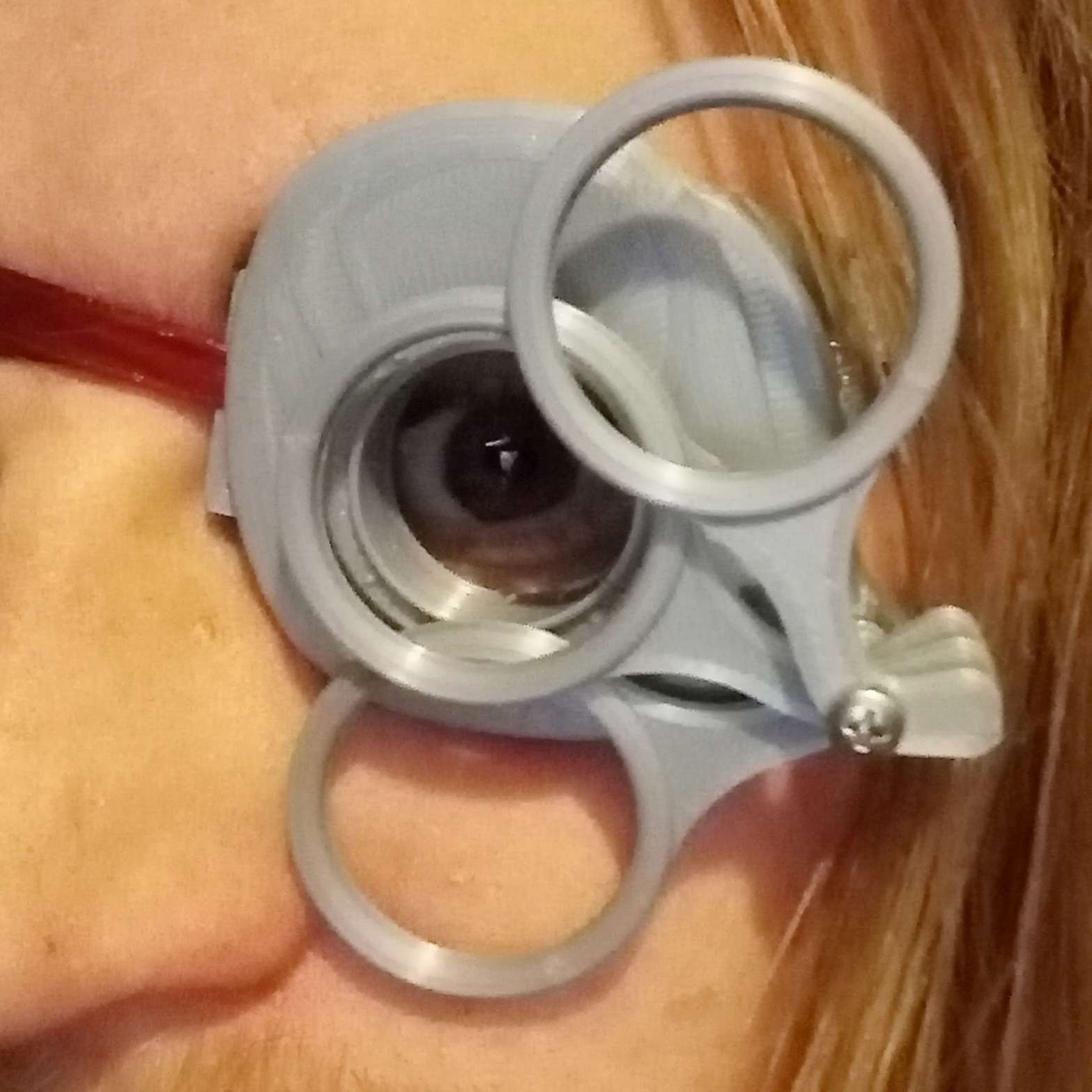 Hands-free Seeing Stone Monocle by FabianFriethjoph | Download free STL ...