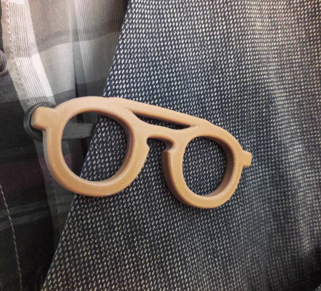 MAGNETIC GLASSES PINS by TheDracoArt | Download free STL model ...