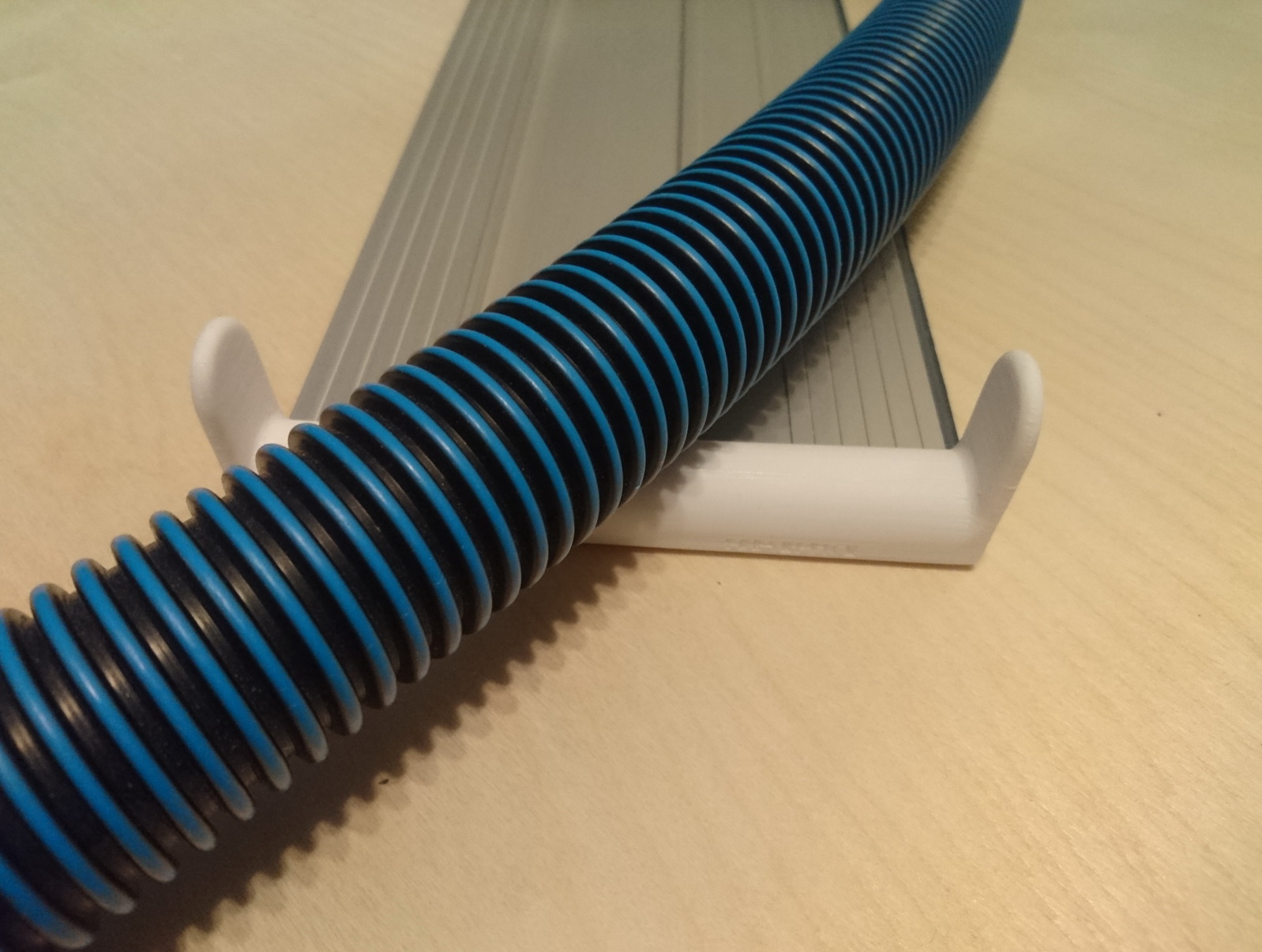 BOSCH FSN Rail Deflector by Yurshevich | Download free STL model ...