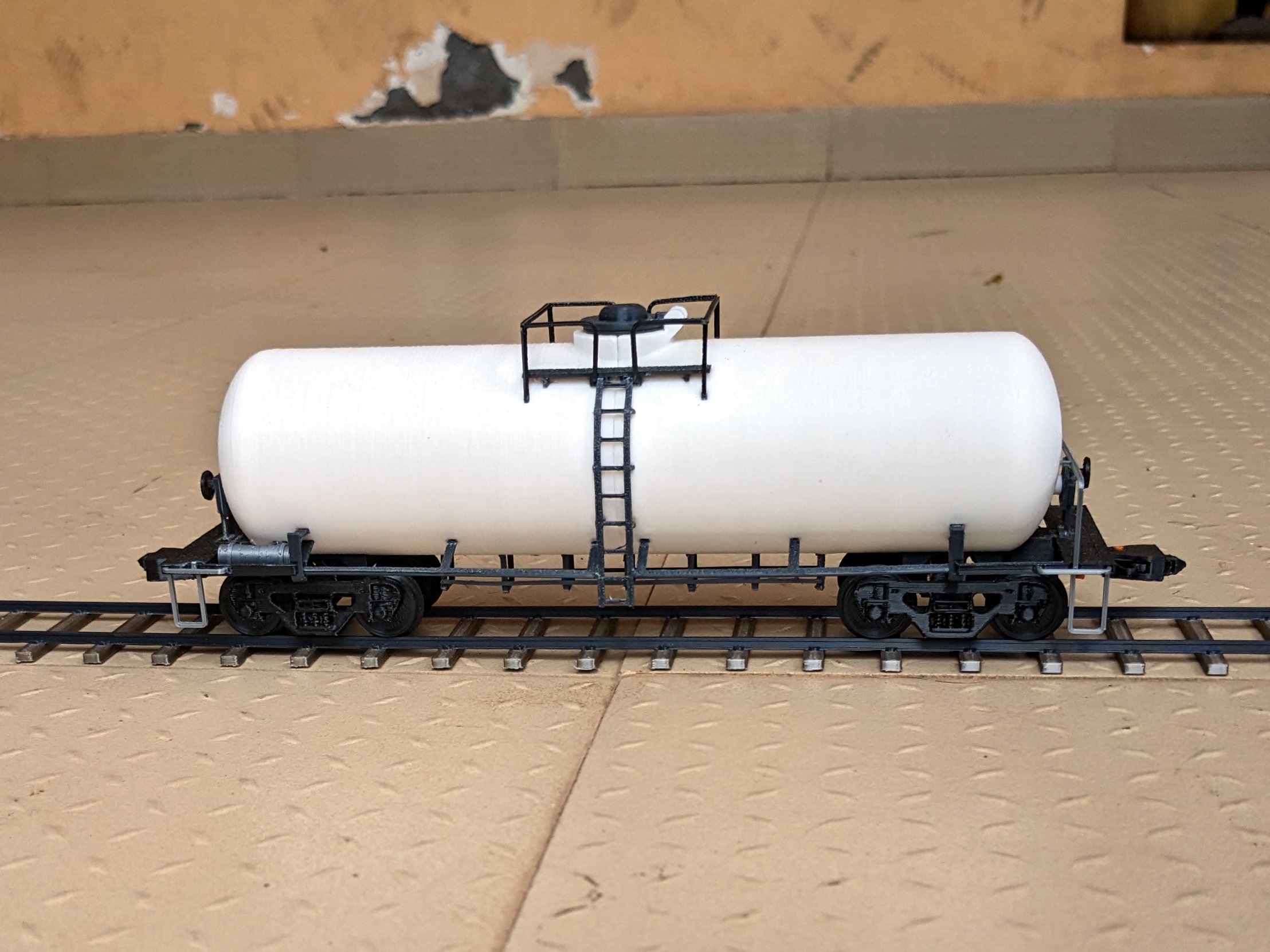 Tanker Car - Dragon Railway by RamBros | Download free STL model ...