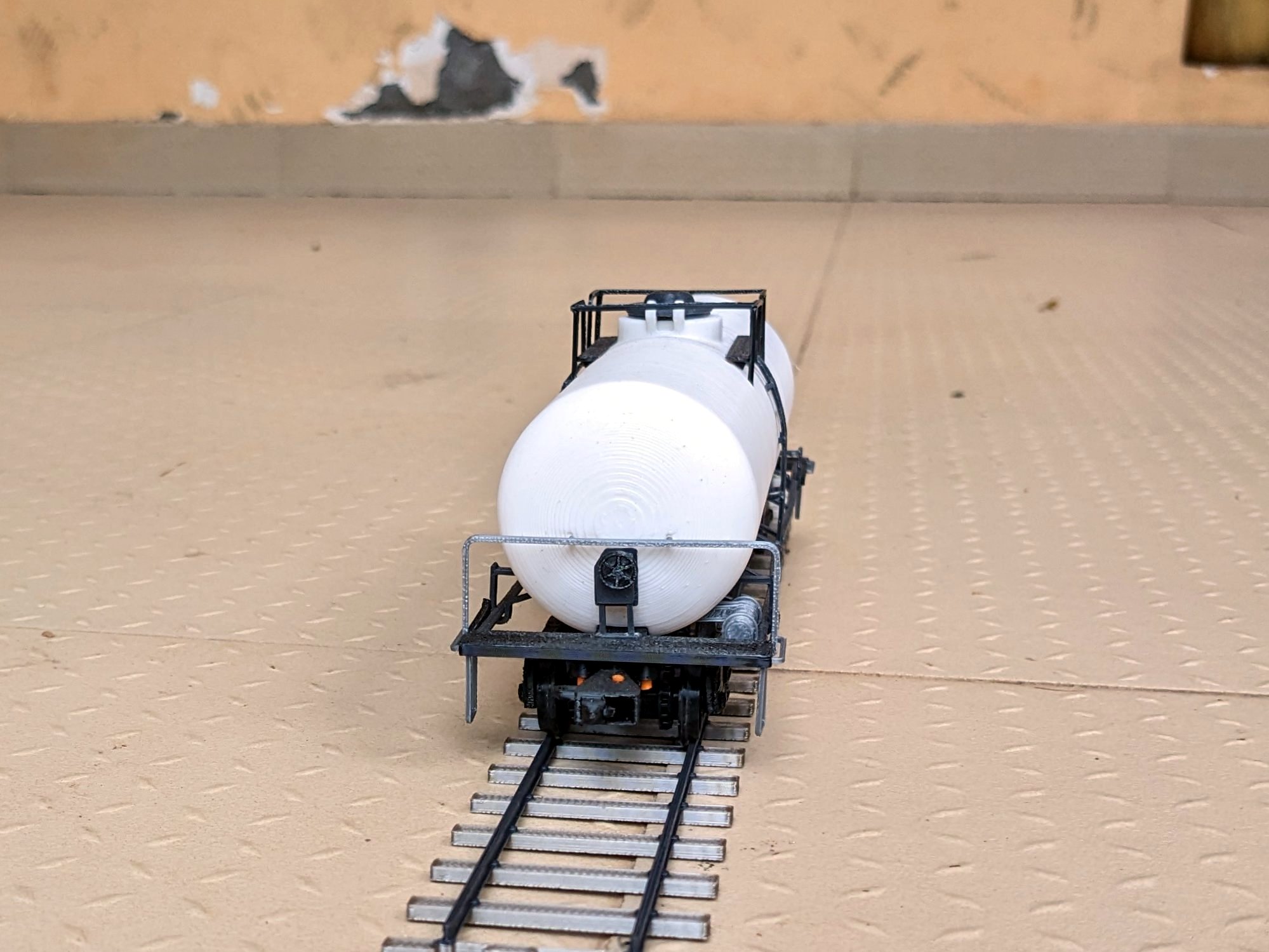 Tanker Car - Dragon Railway by RamBros | Download free STL model ...