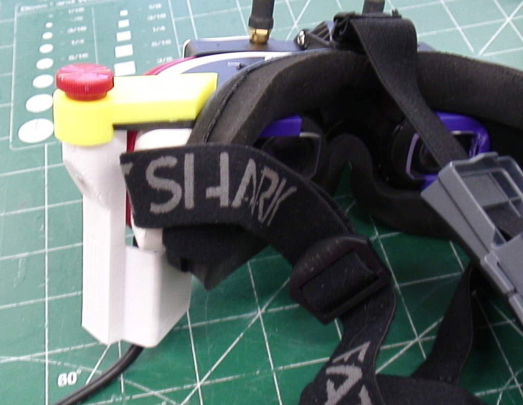 HDMI Cable Retainer for HDO2 Goggle by billyd | Download free STL model ...