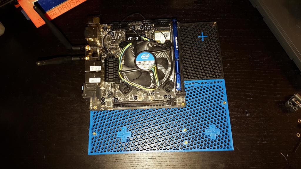 mATX Test Bench por John T | Descargar modelo STL gratuito | Printables.com