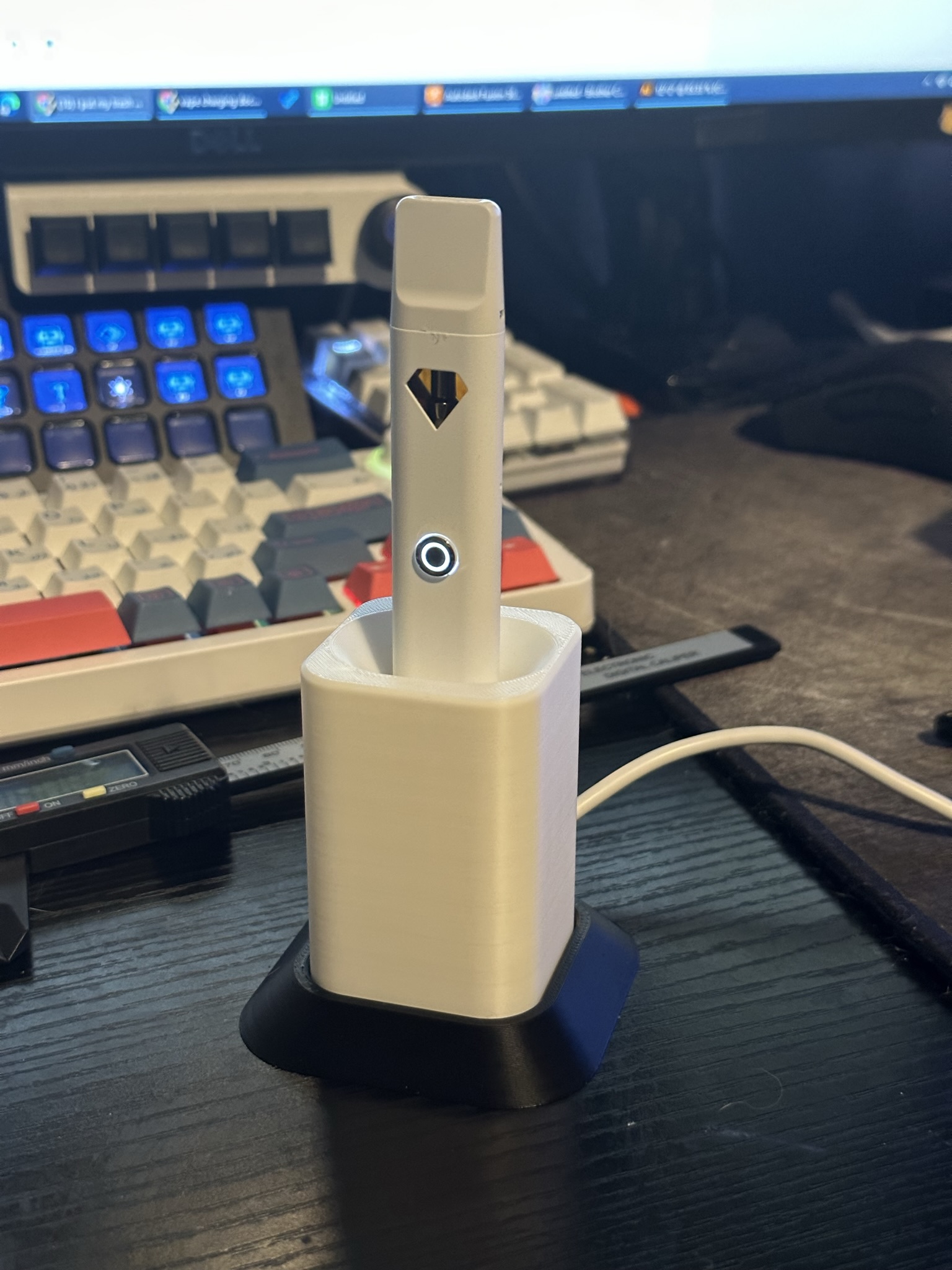 Torch Charging Dock USB-C by markury | Download free STL model ...
