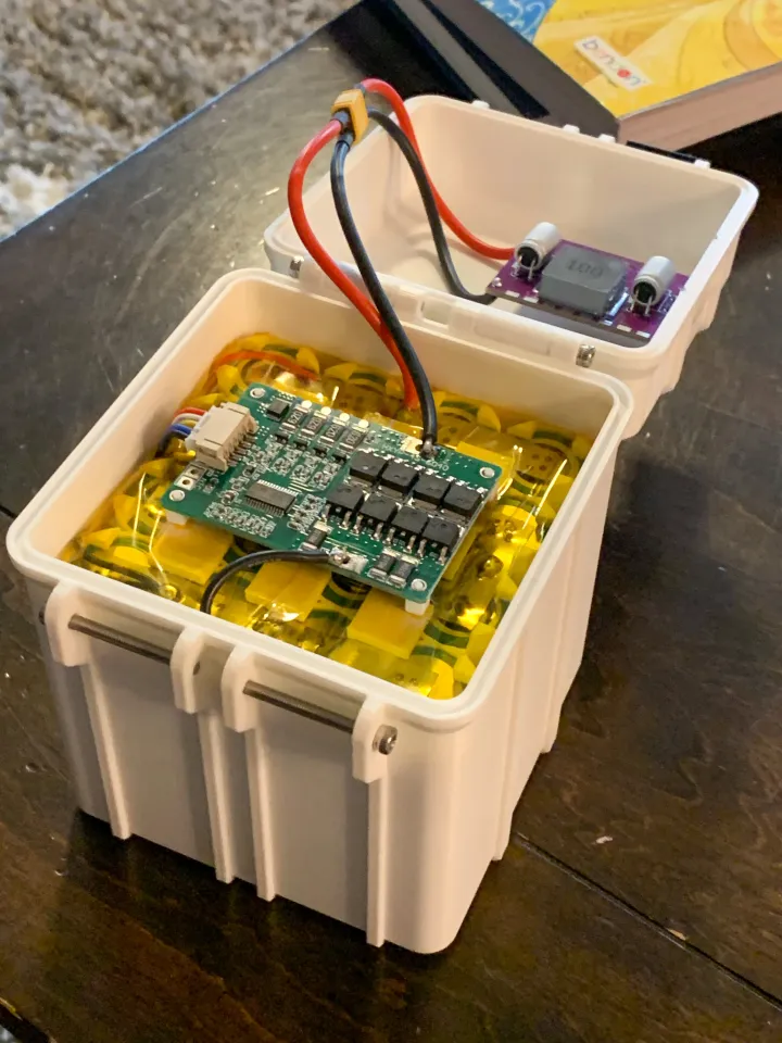 USBC-PD (Power Delivery) 100W Power Bank by jed | Download free STL ...