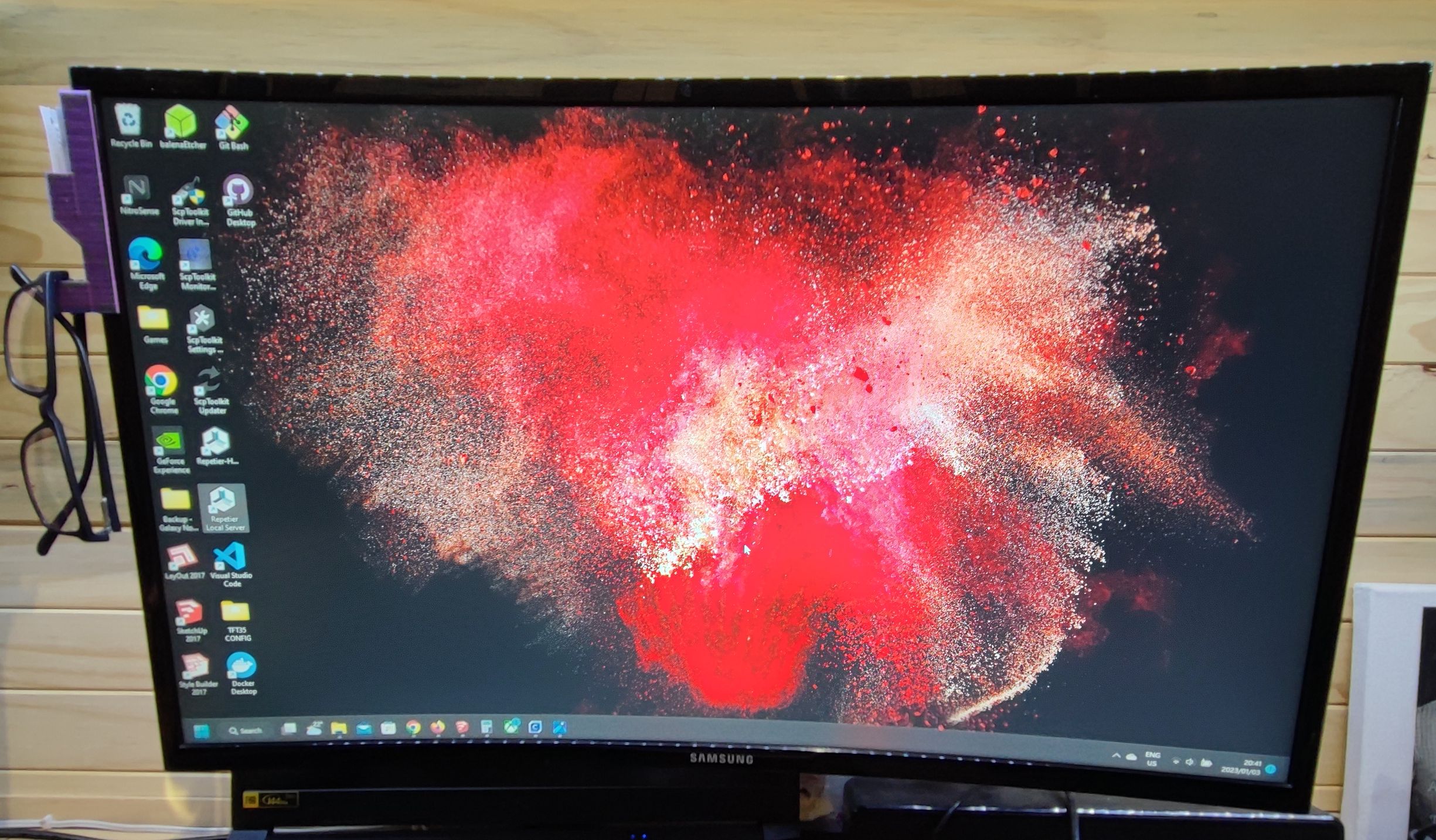Glasses Holder for Computer Monitor by dbw_dad | Download free STL ...