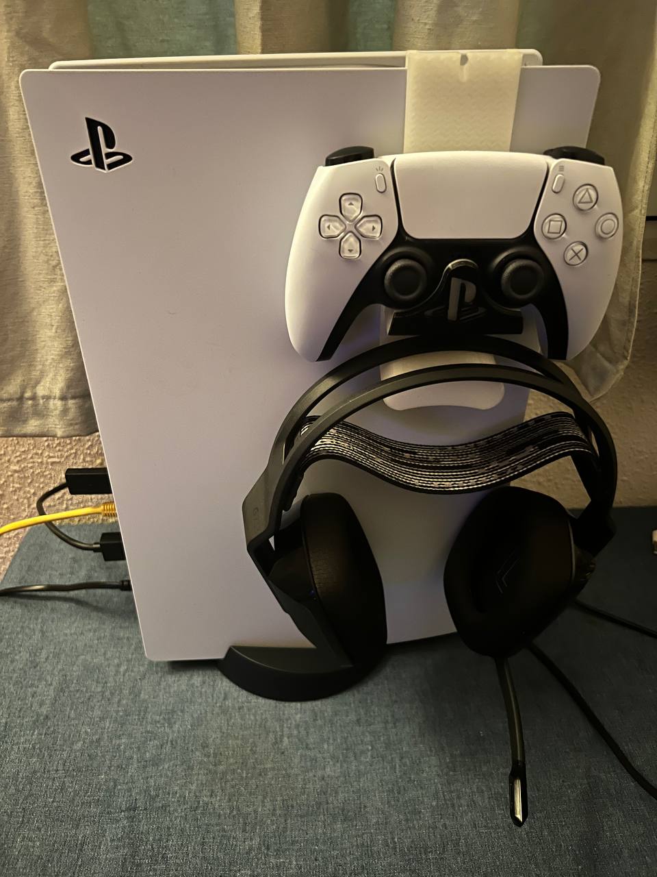 PS5 Controller and Headphones Holder por Julián Pérez | Descargar ...