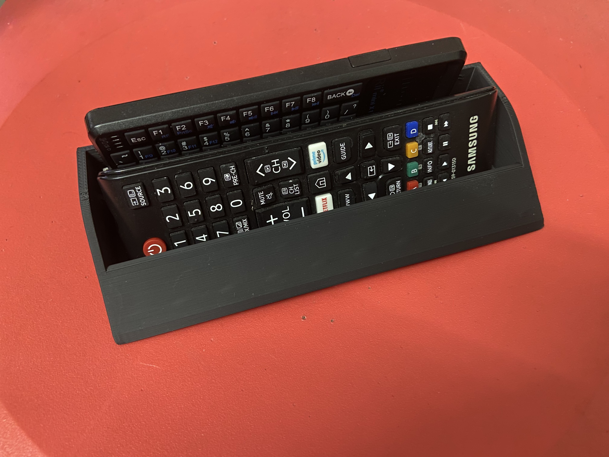 Remote Holder by FOX | Download free STL model | Printables.com