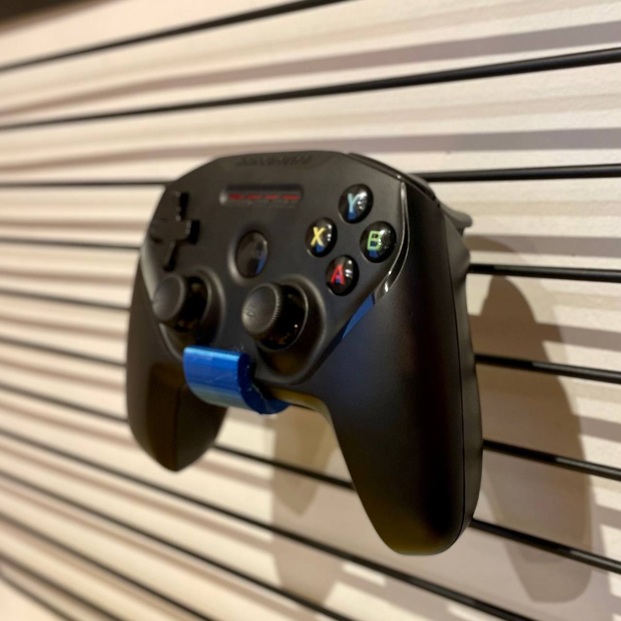 Controller hanger wall rack by Orbital Explorer | Download free STL ...