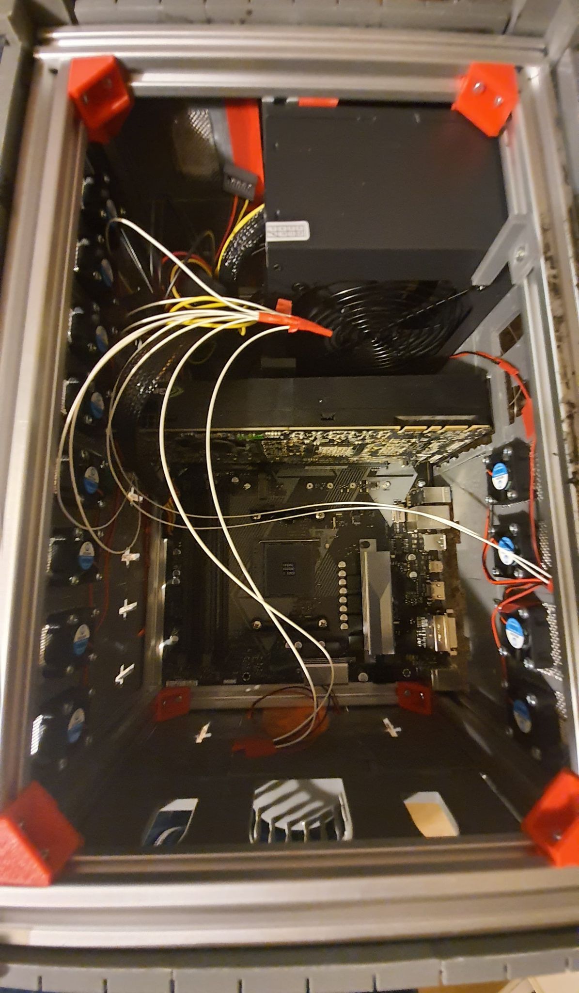Medieval Castle PC Case von MartinS | Kostenloses STL-Modell ...