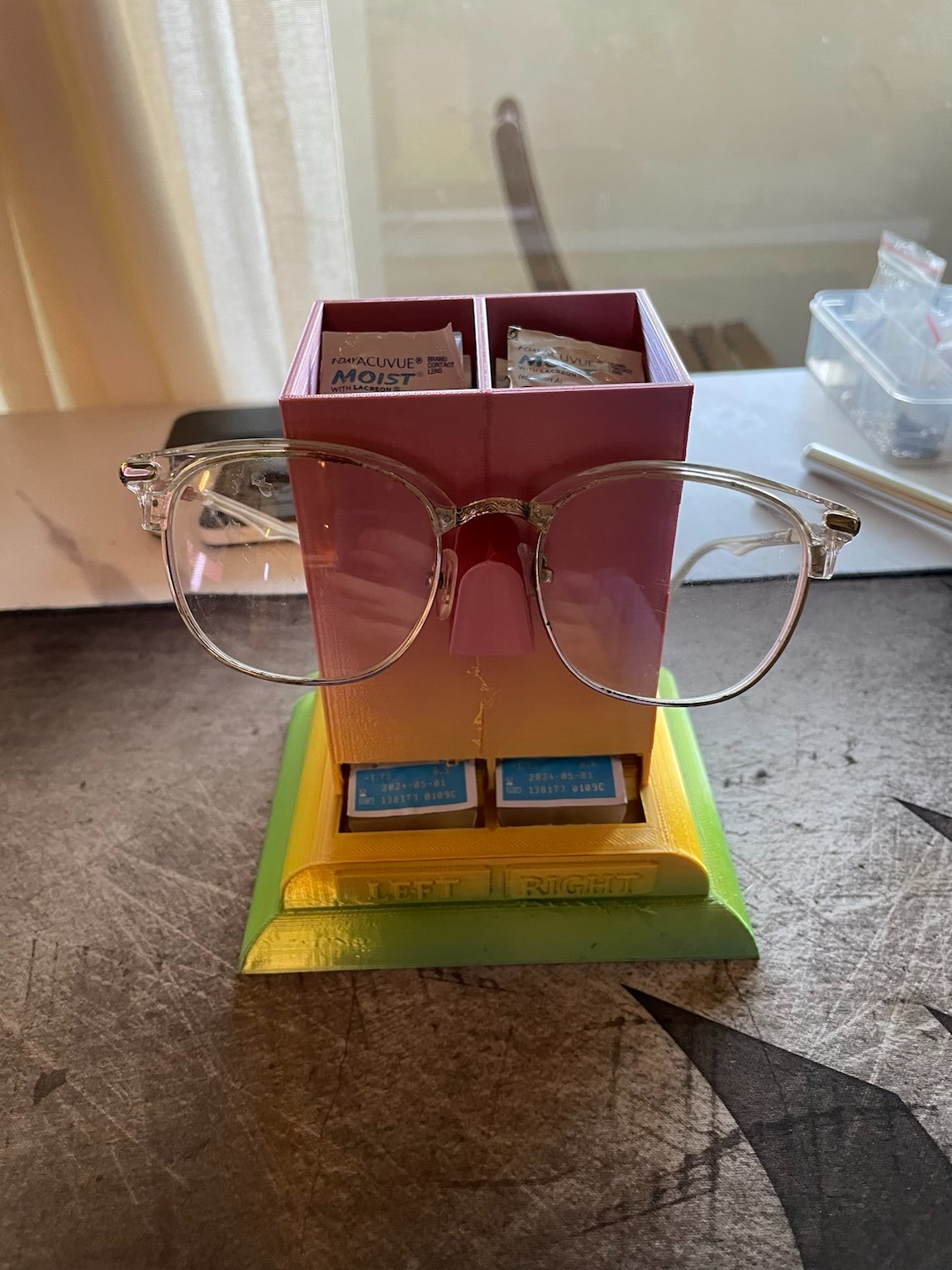 Eyeglass Holder & Contact Dispenser Combo by b0than | Download free STL ...