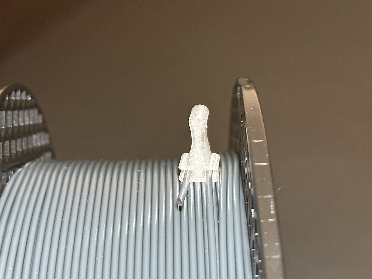 Filament T-Clip by kennyd1gital | Download free STL model | Printables.com