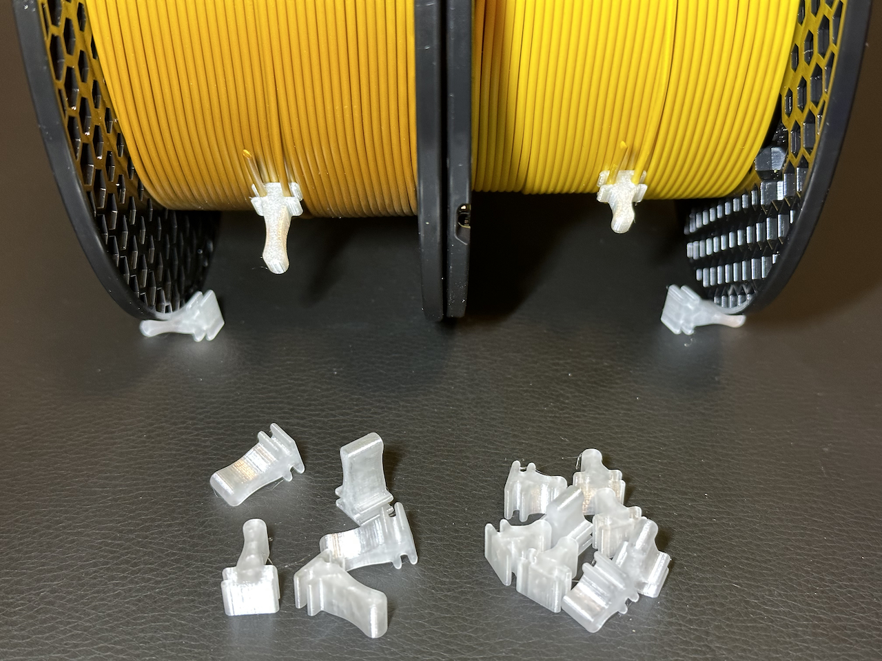 Filament T-Clip by kennyd1gital | Download free STL model | Printables.com