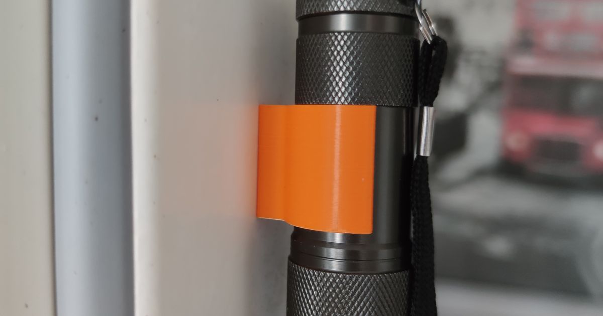 Flashlight-Clip by Star Blink | Download free STL model | Printables.com