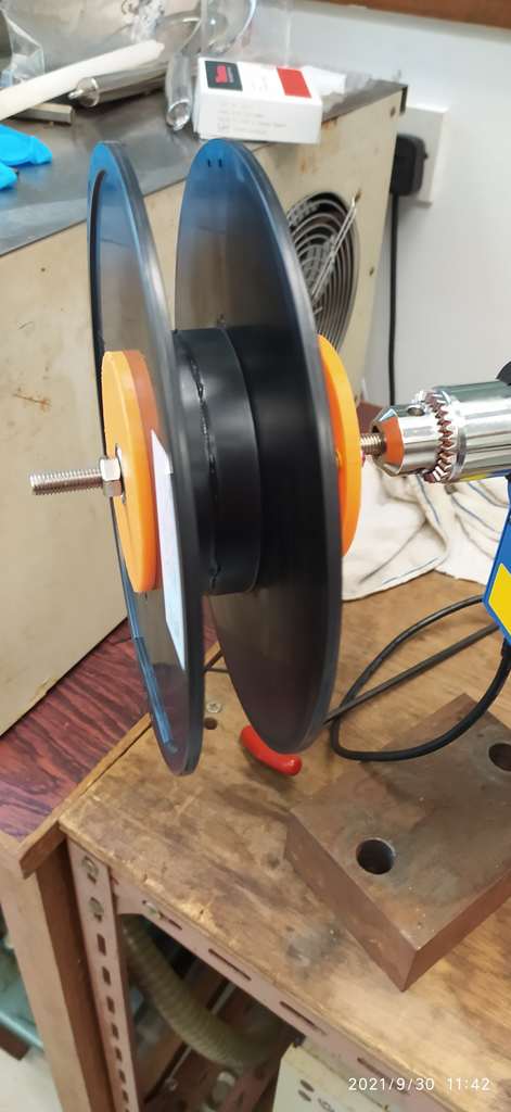 Spool roller with brake by RemiRafael | Download free STL model ...