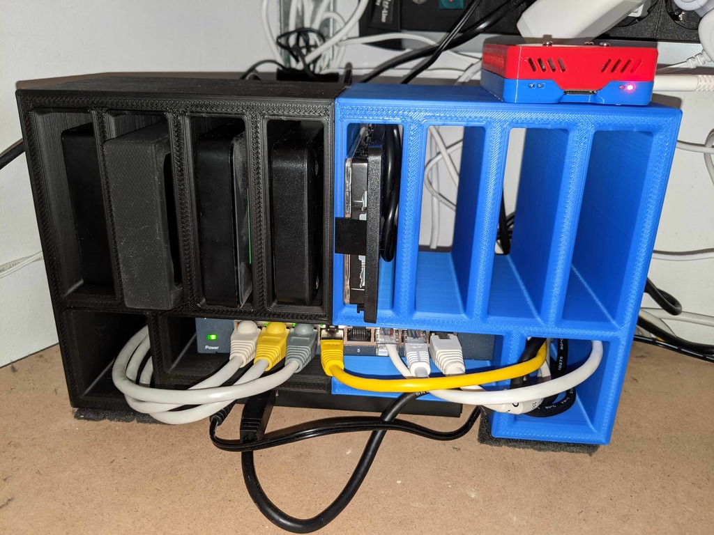 Raspberry Pi NAS case by Smurfbyter | Download free STL model ...