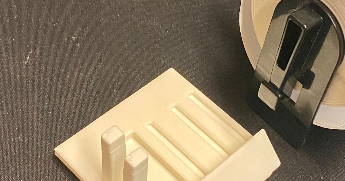 DK Label Rolls Organizer by alain | Download free STL model ...