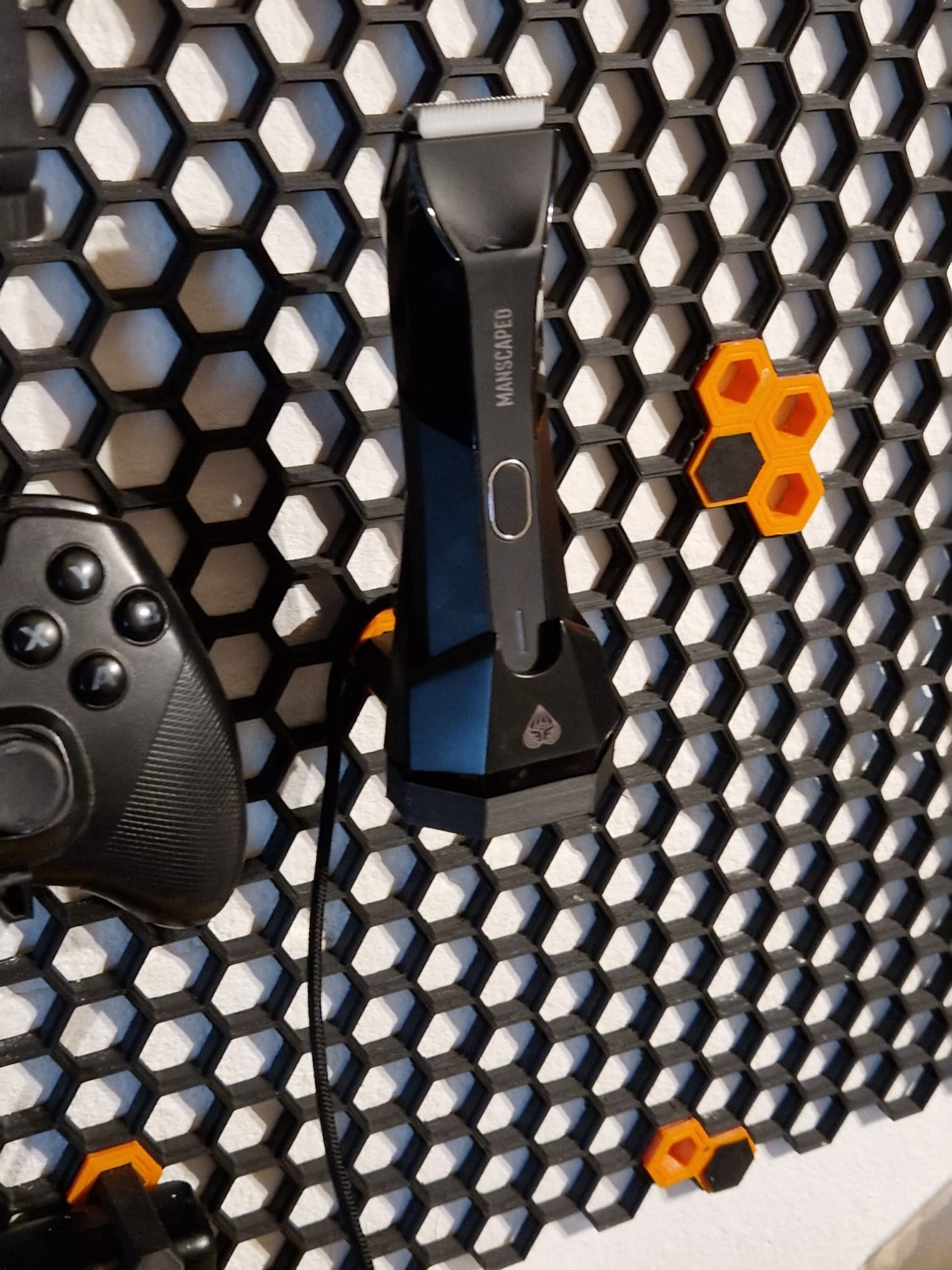 Manscaped V4 Honeycomb Storage Wall Stand by luca_gxe | Download free ...