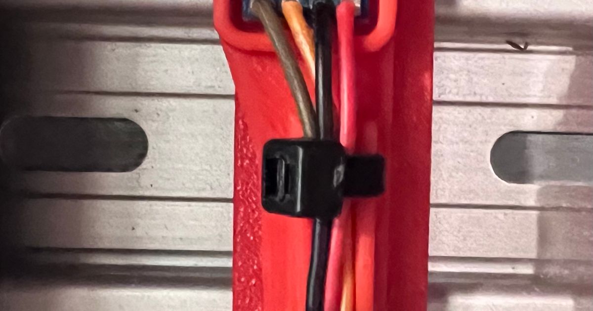 AHT10 Din rail Mount by Jonathjon | Download free STL model ...