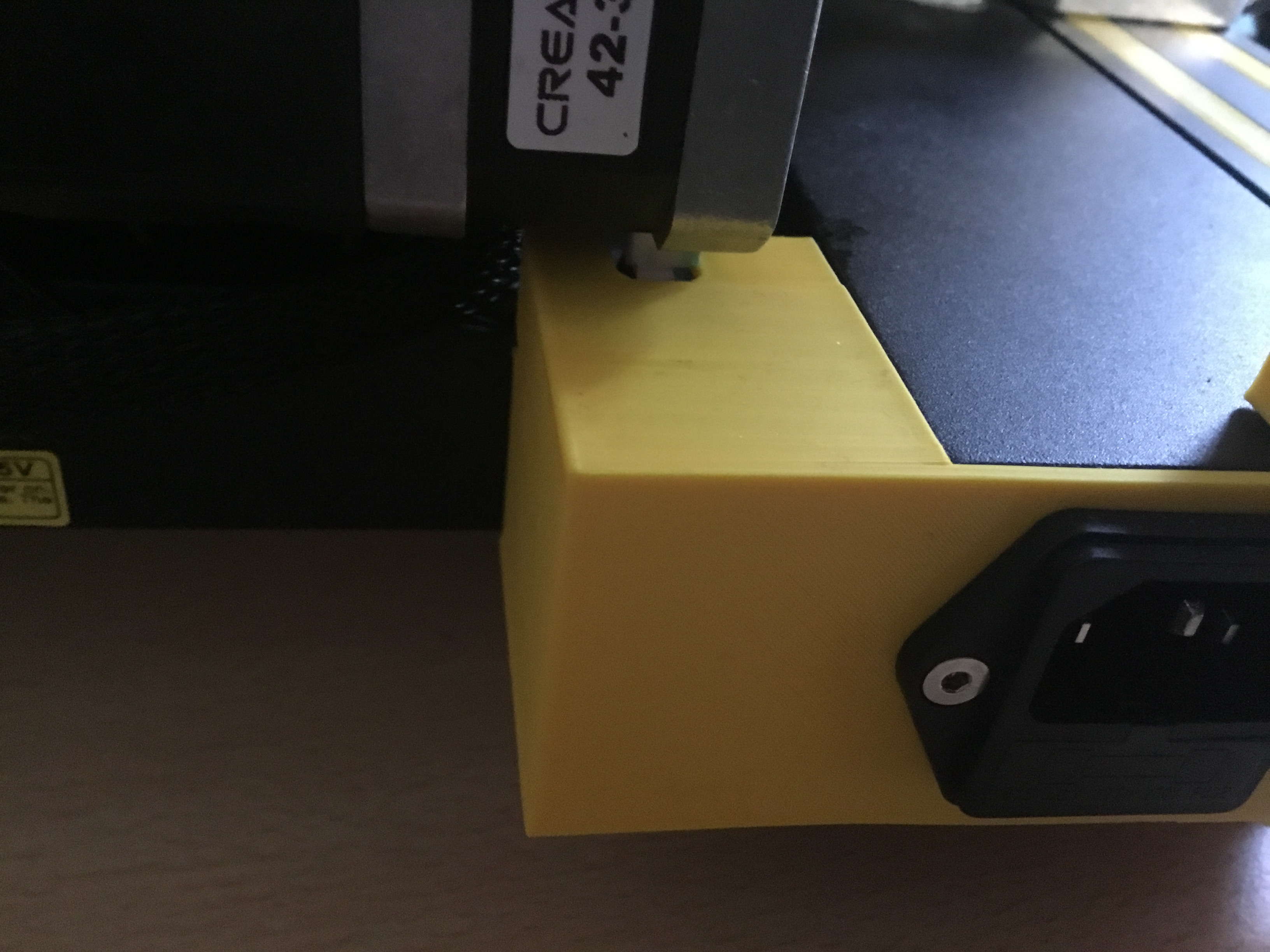 Ender 3 V2 Back Cover with Space for the Sprite Extruder Ribbon Cable ...