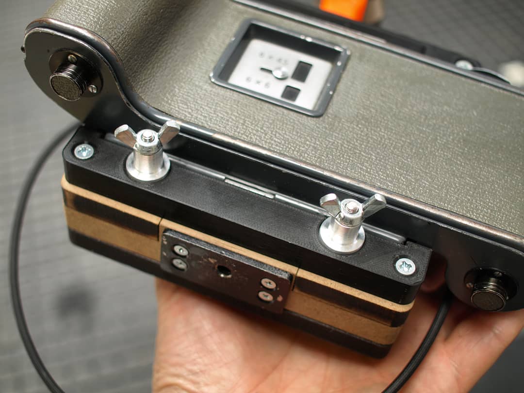 Mamiya roll film adapter receiver by Chave Treze | Download free STL ...
