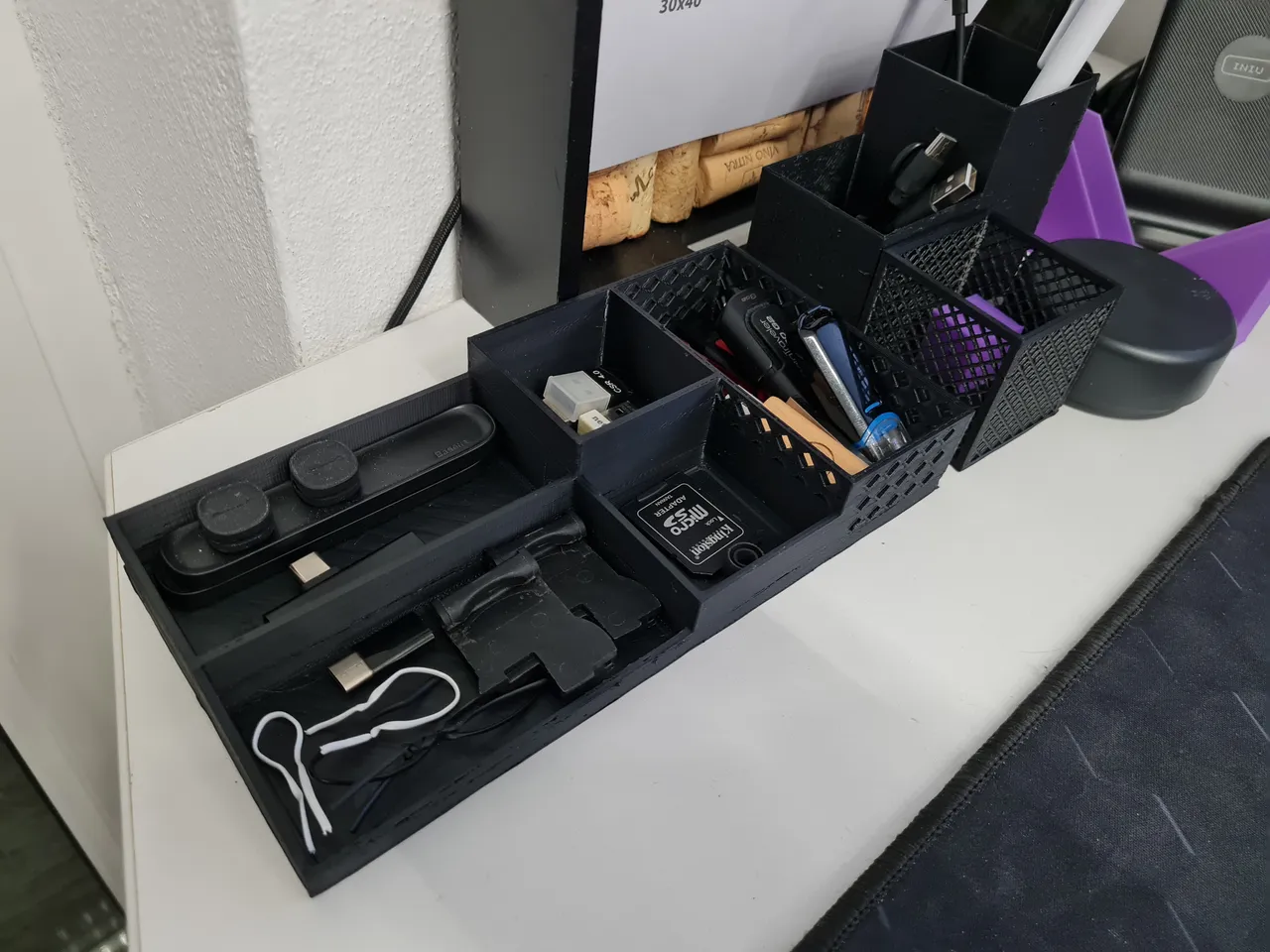 simple desk organizer - customizable by Branislav Poldauf | Download ...