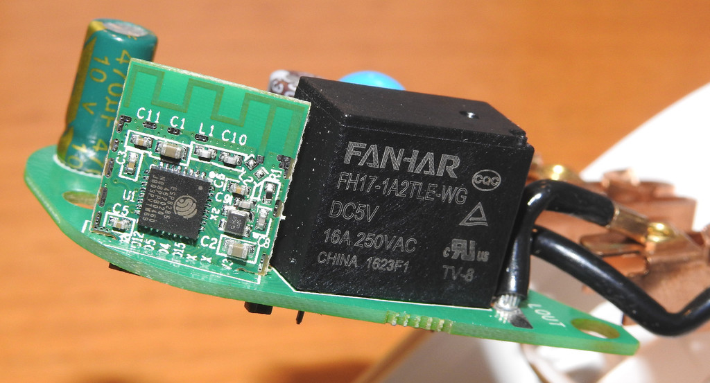 Sonoff S26 R2 pogo pin programming clip by devlab | Download free STL ...