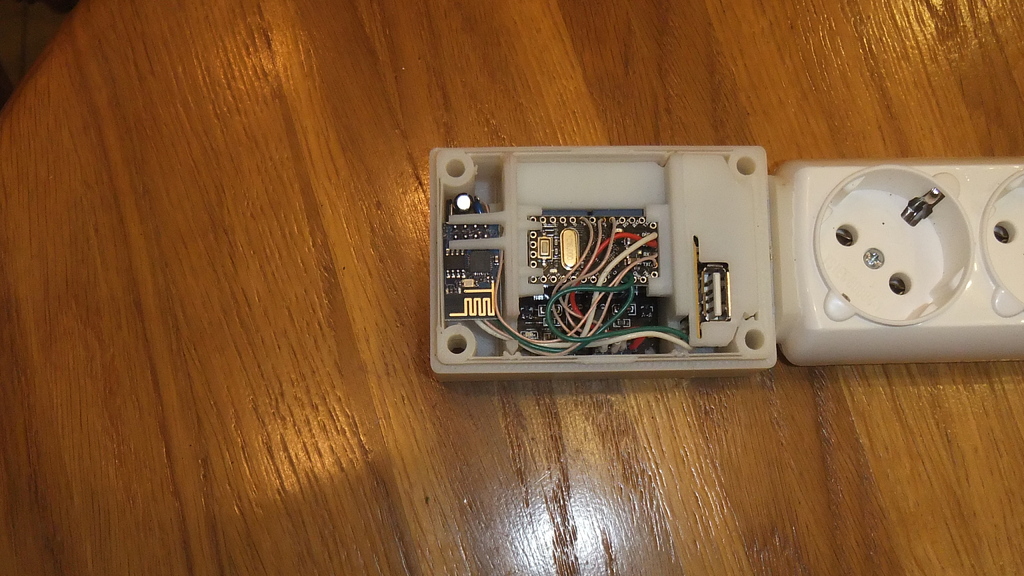 IoT Power Strip by devlab | Download free STL model | Printables.com