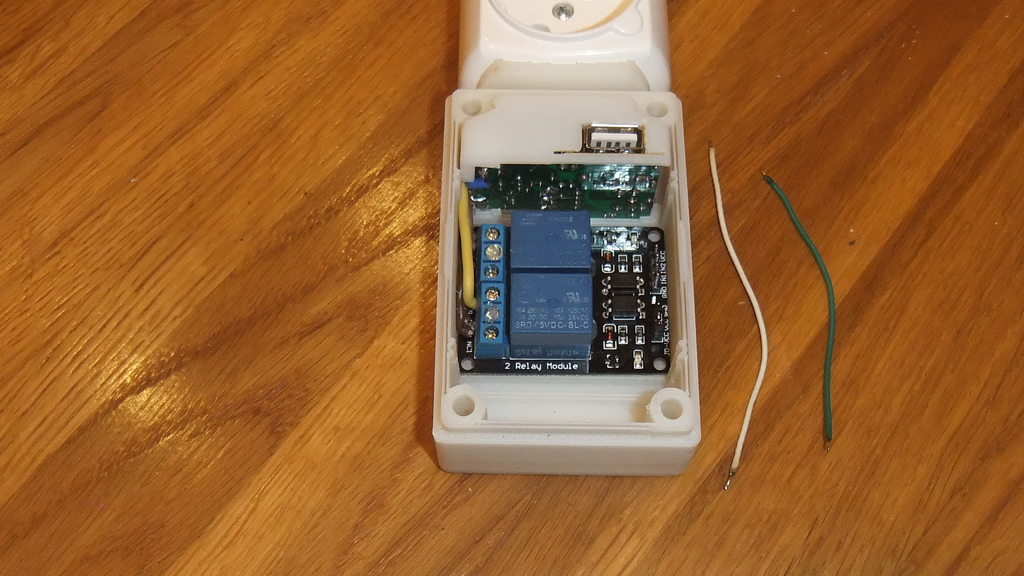 IoT Power Strip by devlab | Download free STL model | Printables.com