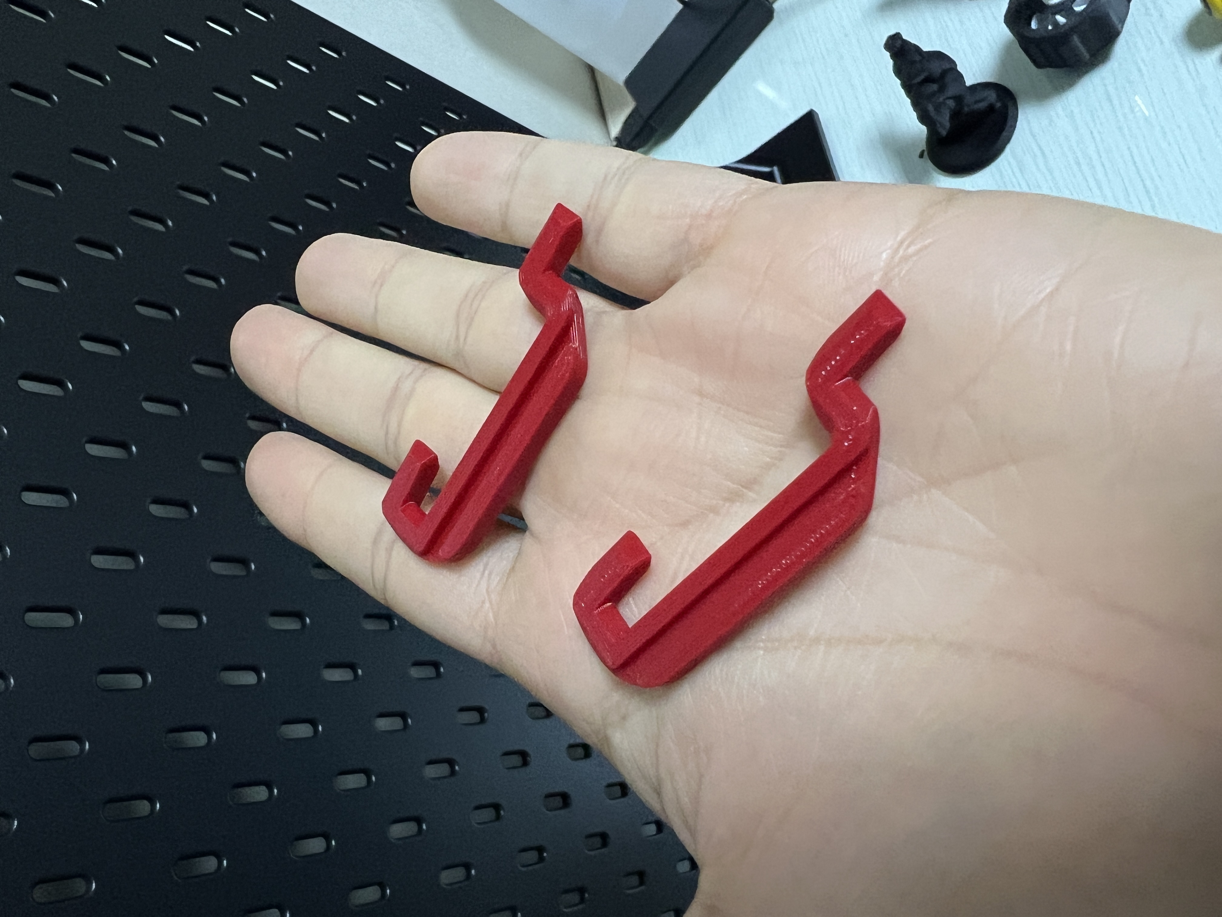 Friction Hook & Interlock System - Skadis by Jesus! of RandomPrint.co ...