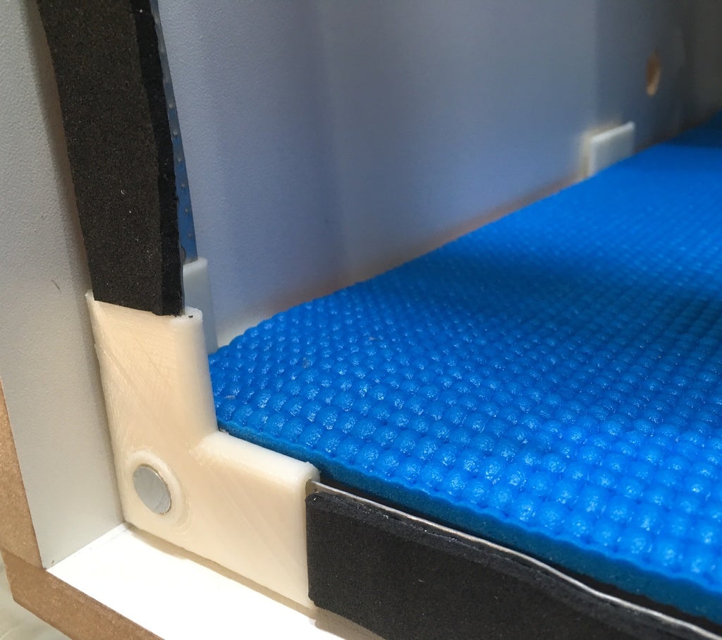 Plastic Pieces for Anet A8 Case built using Perforated Aluminum ...