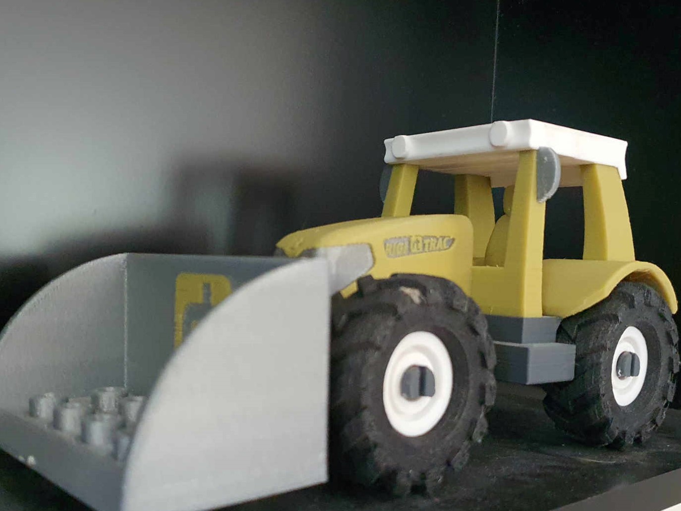 Tractor (Multi-Color) by Traktor | Download free STL model | Printables.com