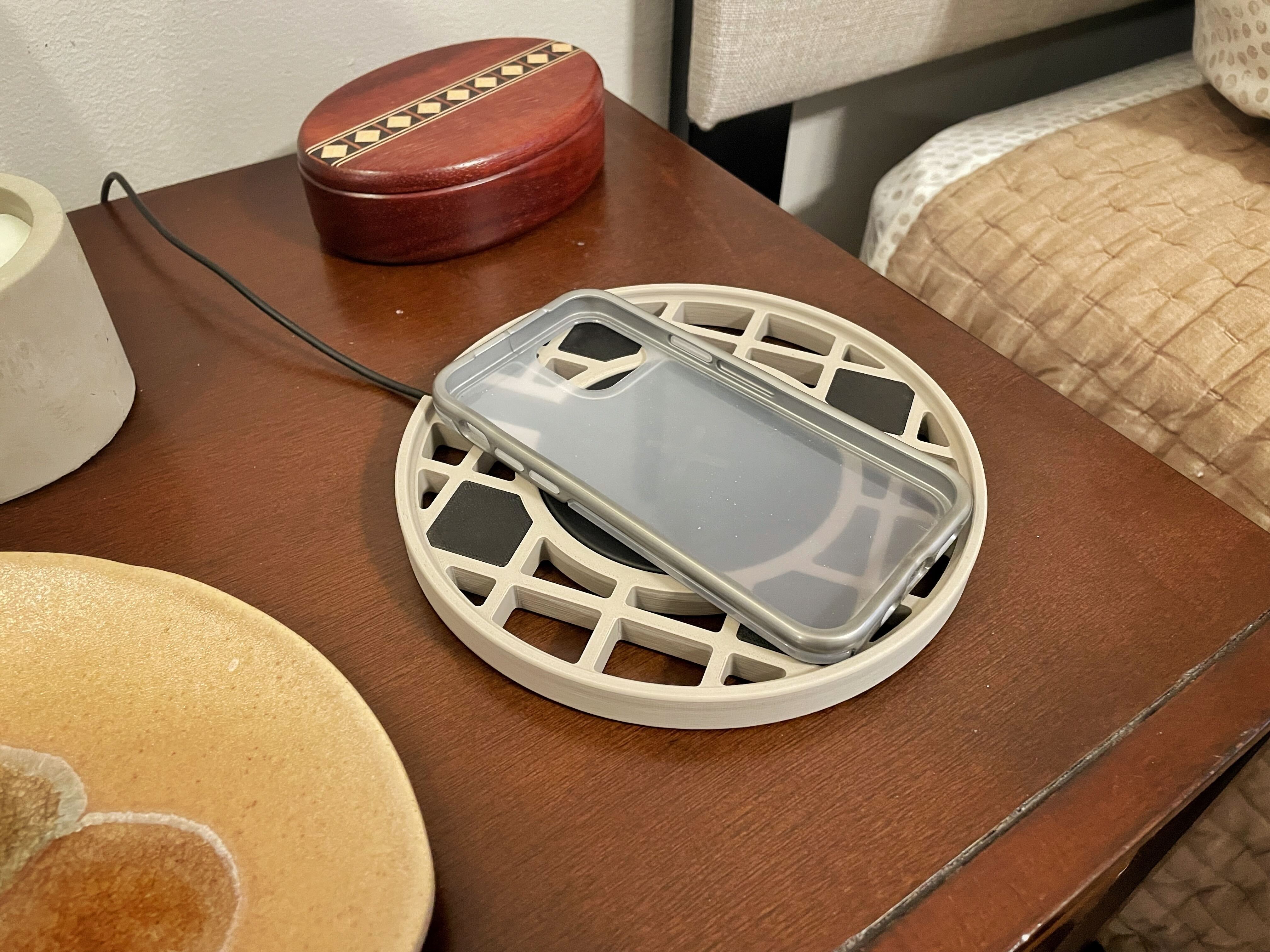 IKEA LIVBOJ Wireless Charger Phone Tray by Willis Works | Download free ...