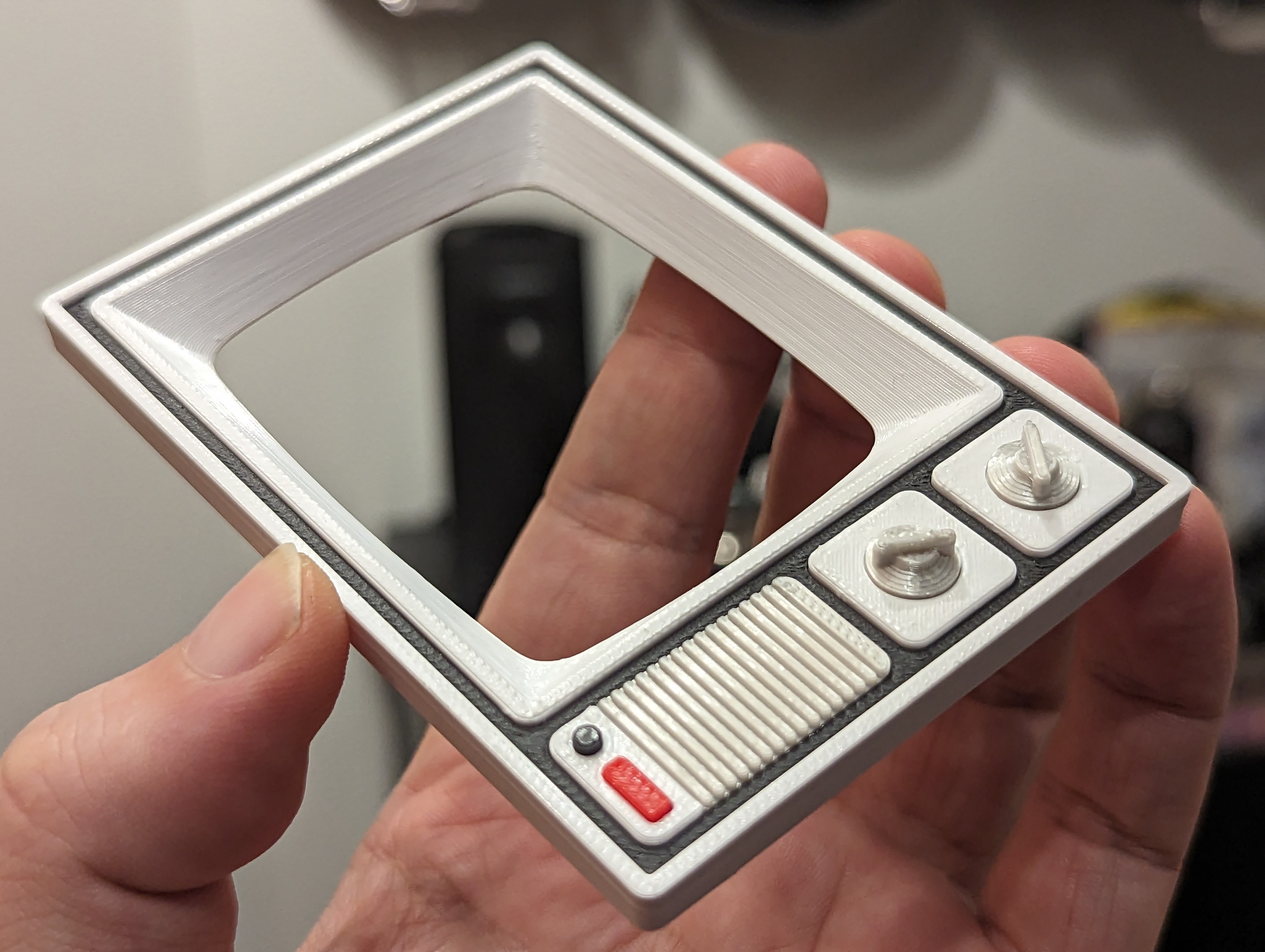 Retro TV Magnet Frame by kriswillcode | Download free STL model ...