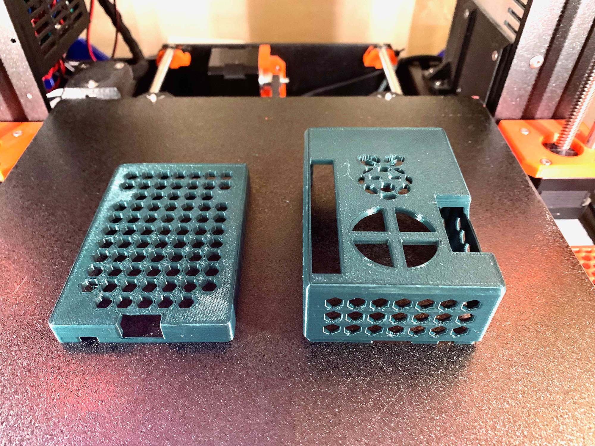 Case for a Raspberry Pi 4b + Waveshare POE HAT B or C by JFdL ...