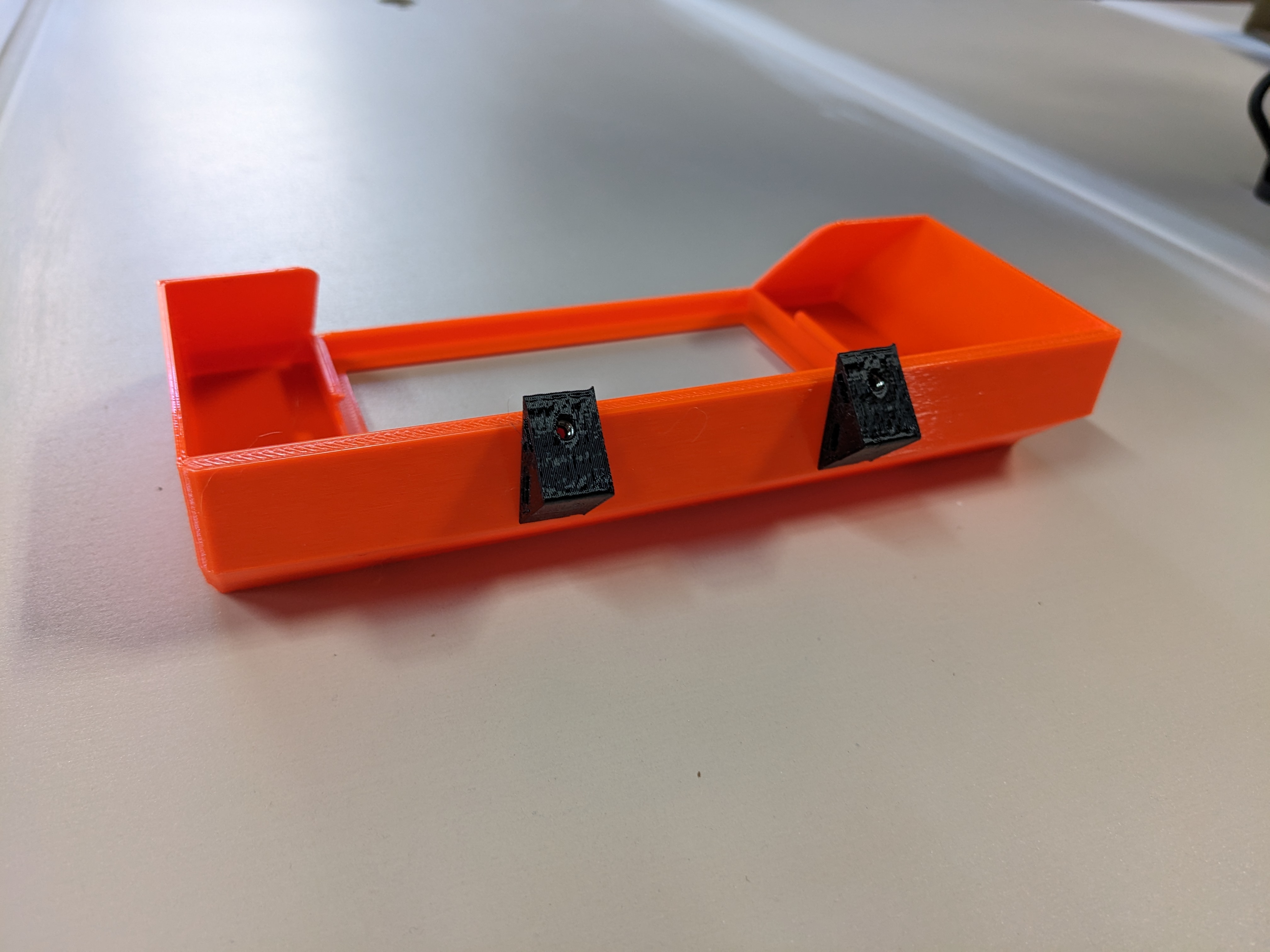 Screen Holder for Original Prusa Enclosure by Flash72 | Download free ...