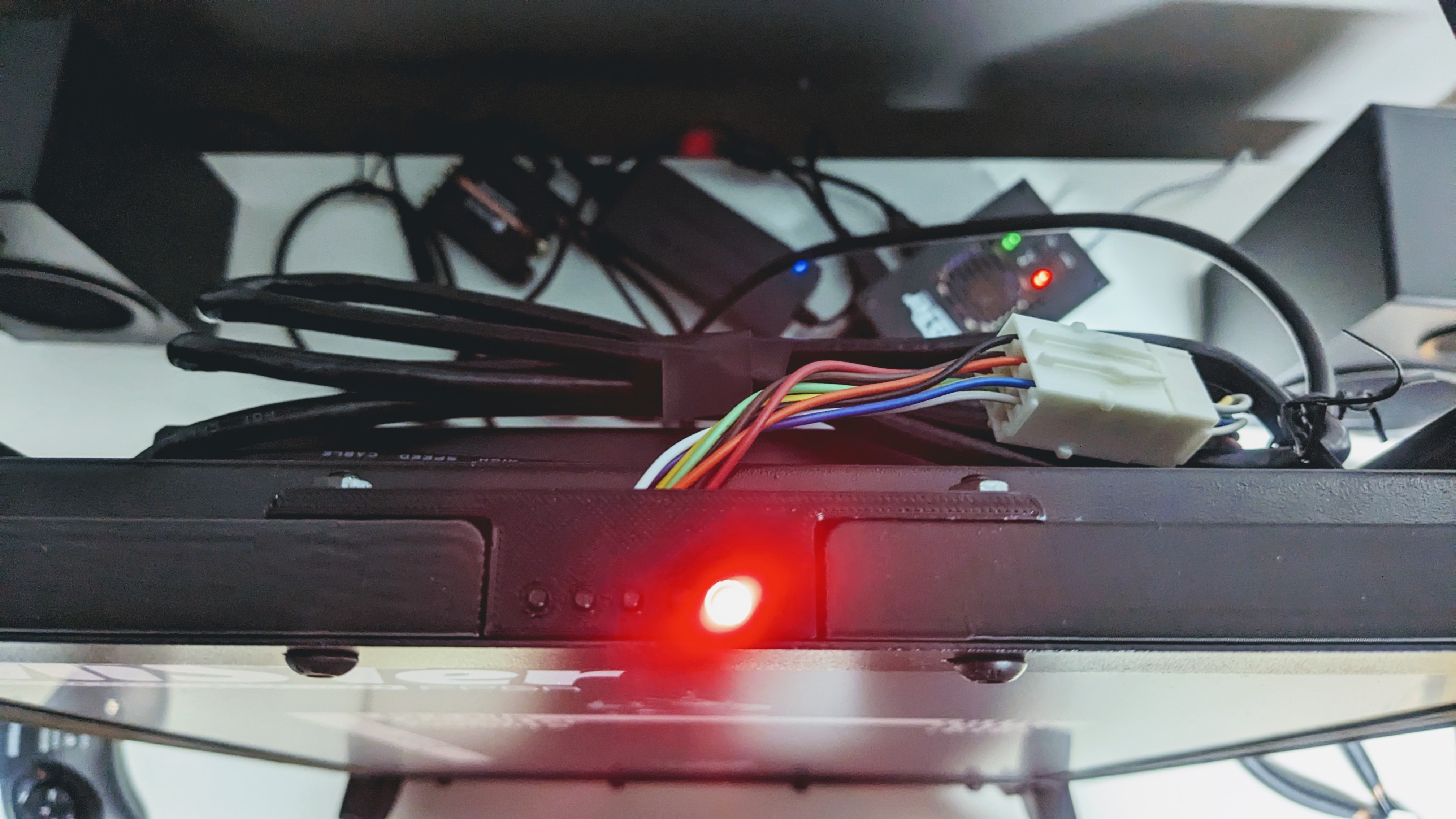 Arcooda Custom Mini PCB Side Panel Support by uberyoji | Download free ...