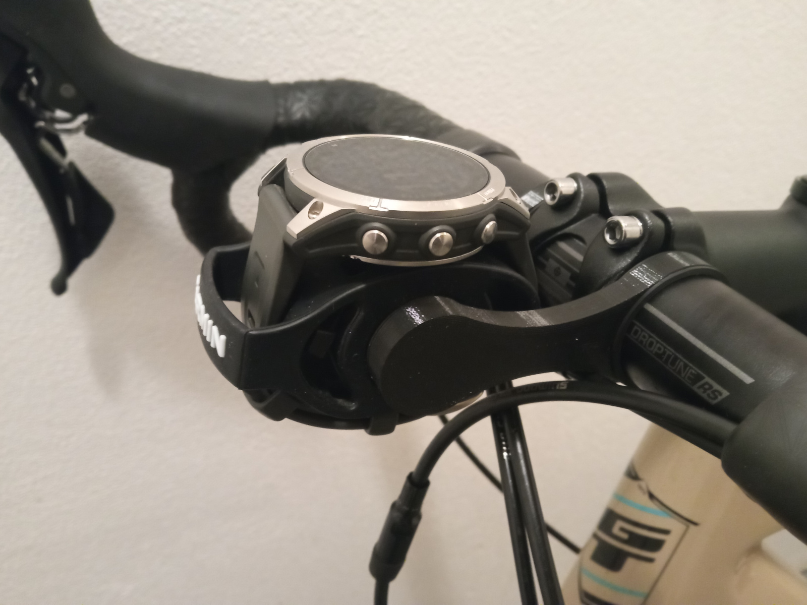 Out-front Bike Mount by vogo | Download free STL model | Printables.com