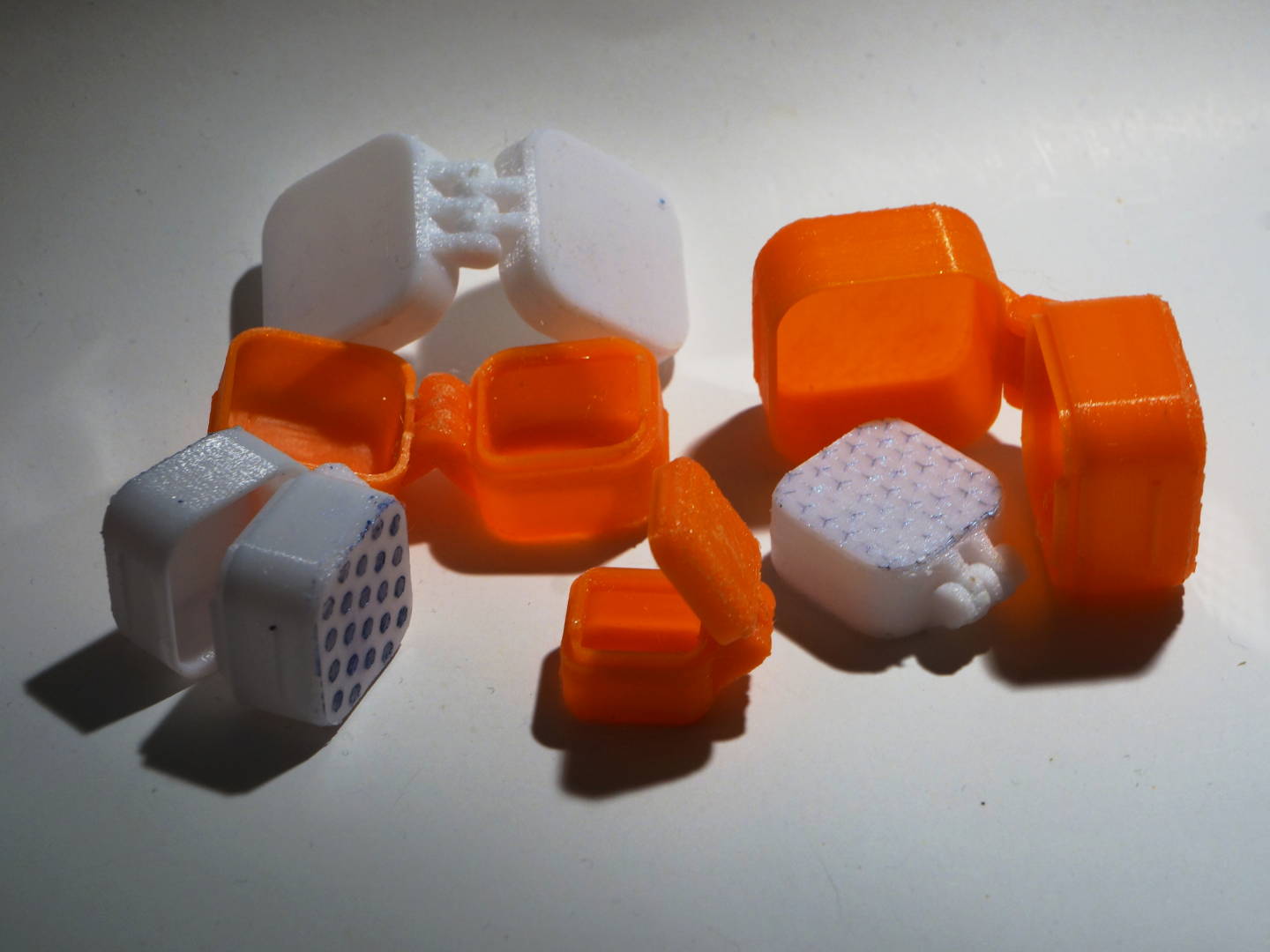 Hinge clip box by Jack | Download free STL model | Printables.com