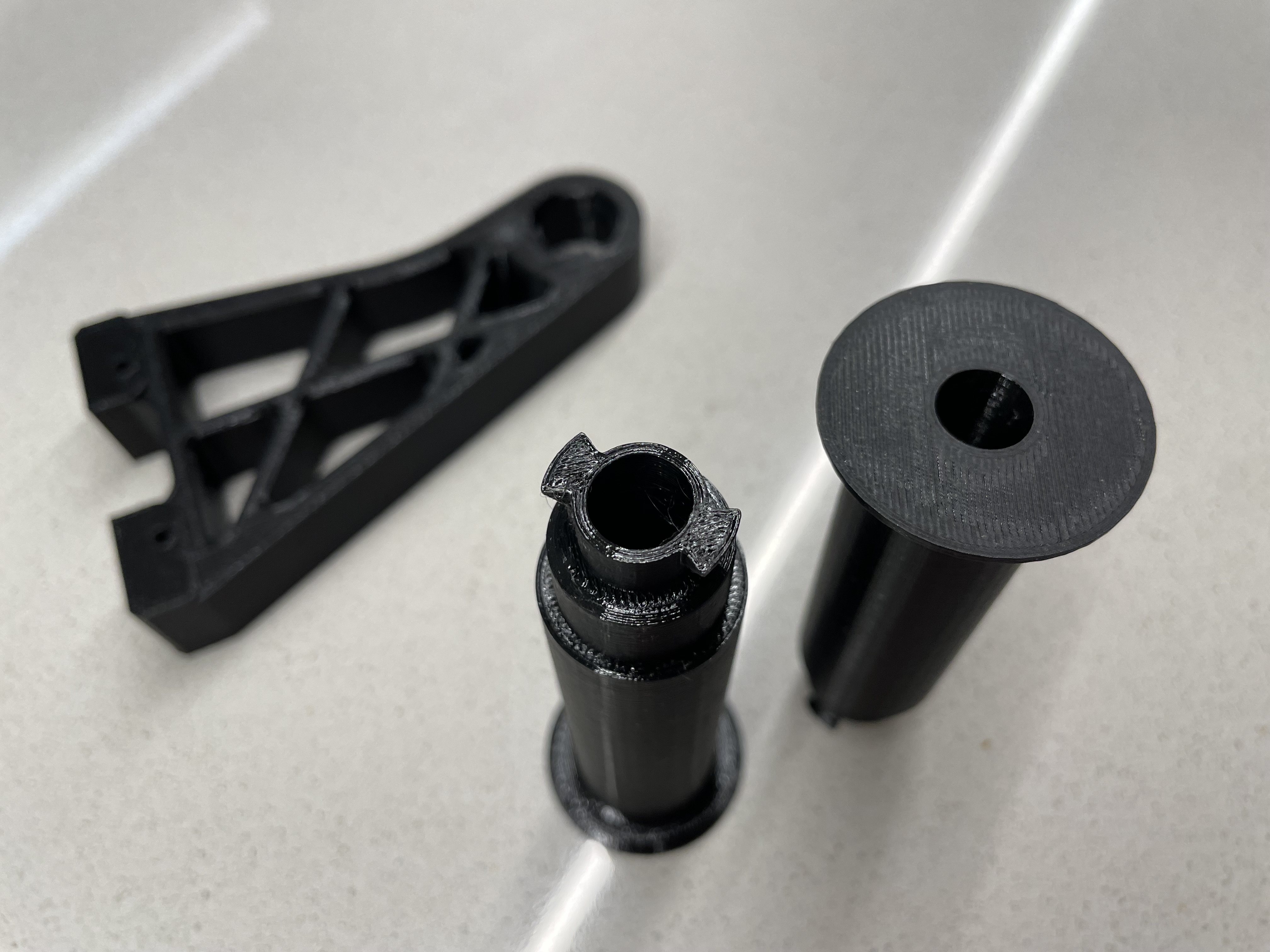 Spool Arm for PRUSA Original/Enclosure Spool Holder Base by MOSTAR ...