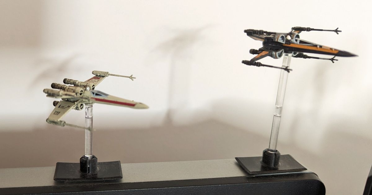X-Wing Miniatures Game mini-holder by Idus | Download free STL model ...
