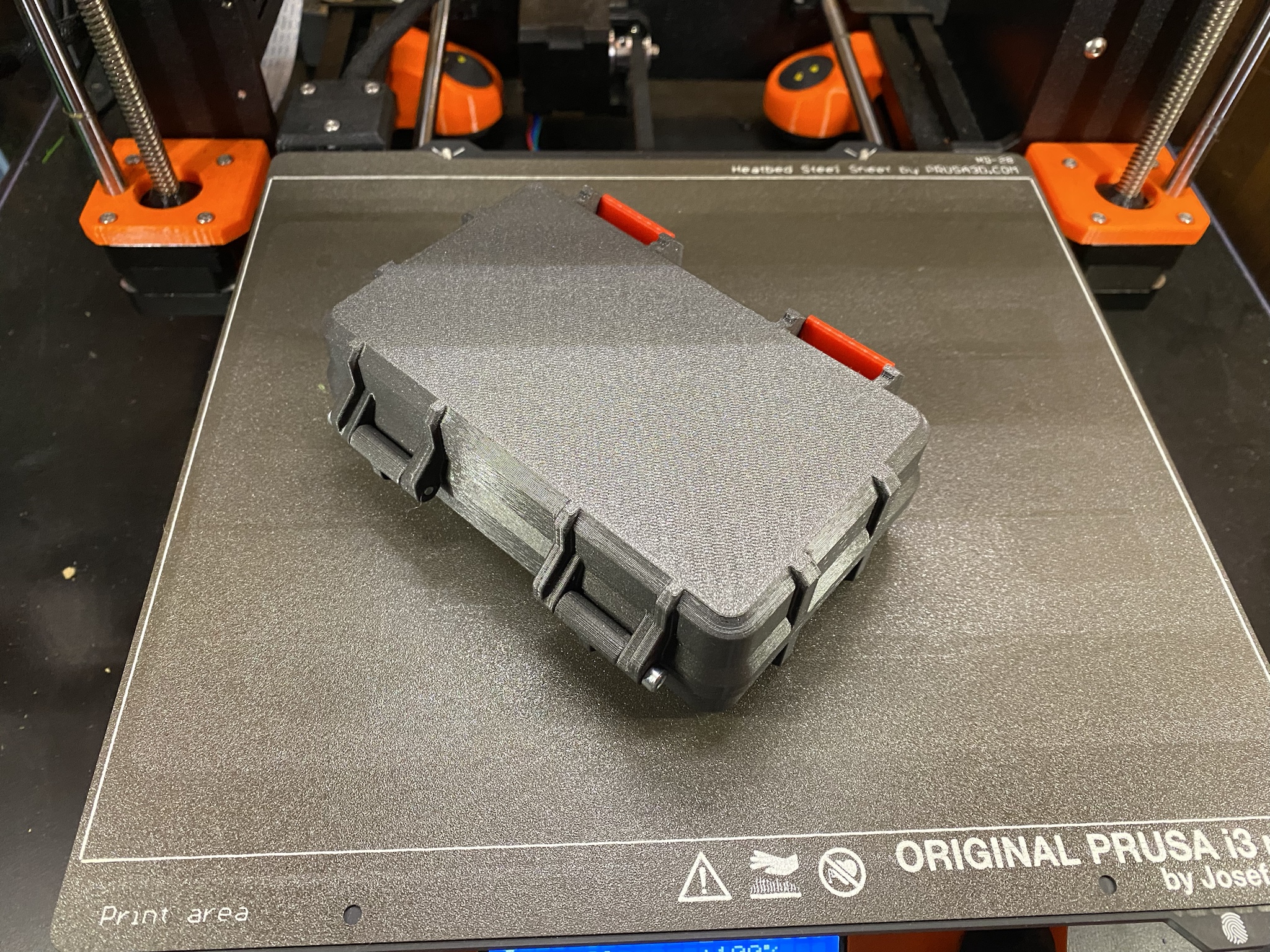 Rugged Box with inlay (Parameterizable) by Mechmaster | Download free ...