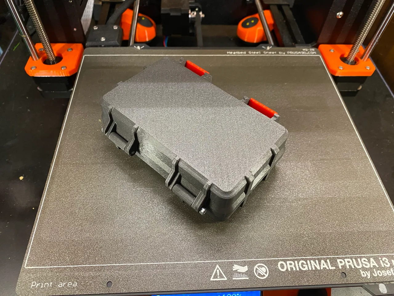 Rugged Box with inlay (Parameterizable) by Mechmaster | Download free ...